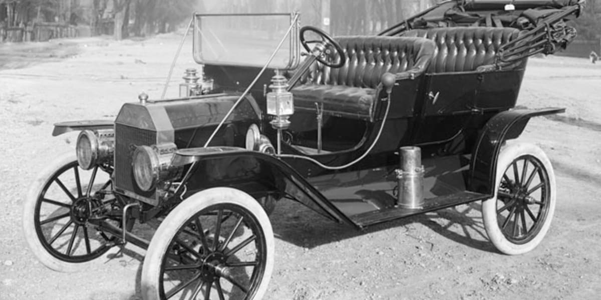 A brief history of Model T production methods - Ford Model T - Antique ...