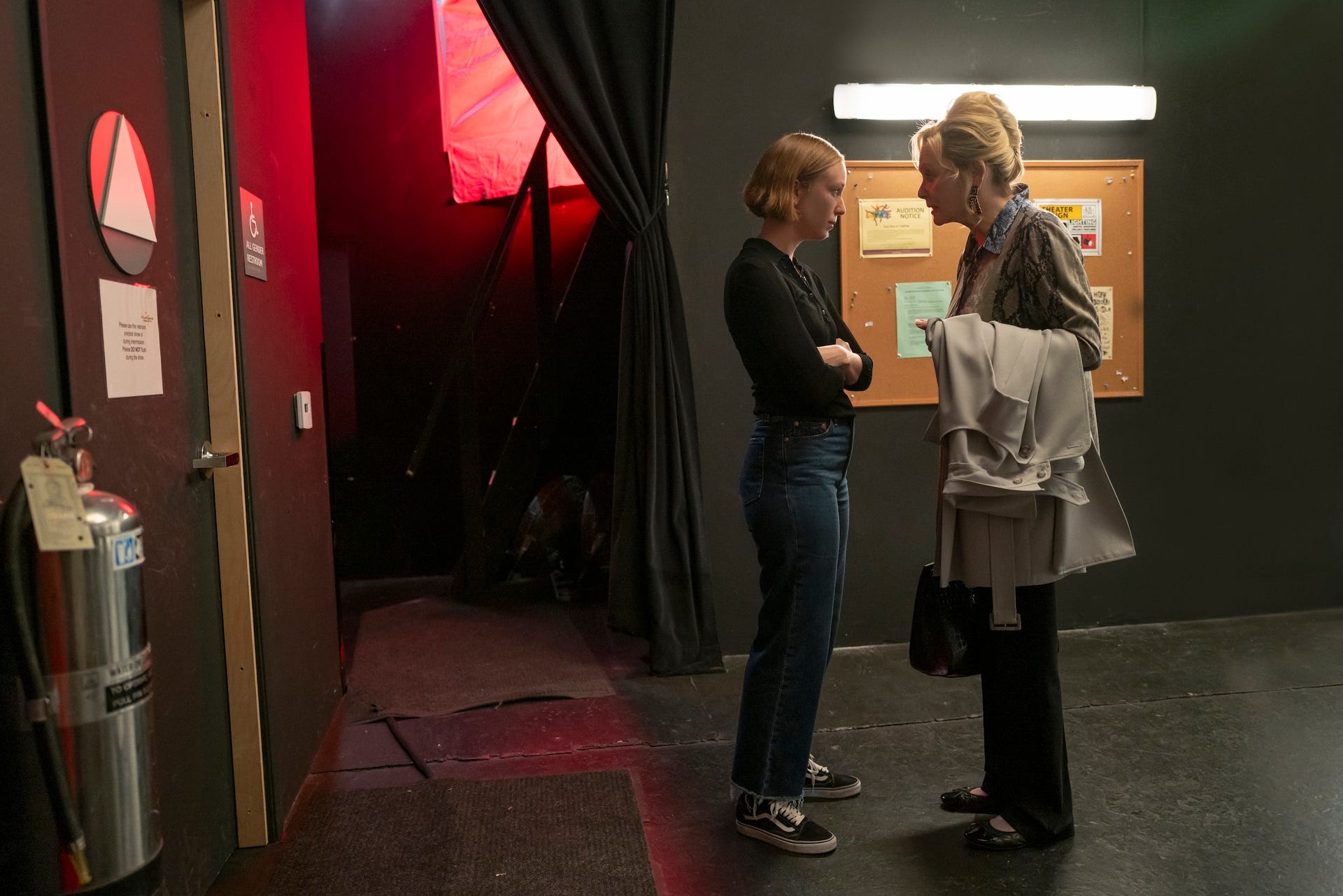 Review: Hacks, "The Deborah Vance Christmas Spectacular" & "Yes, And ...