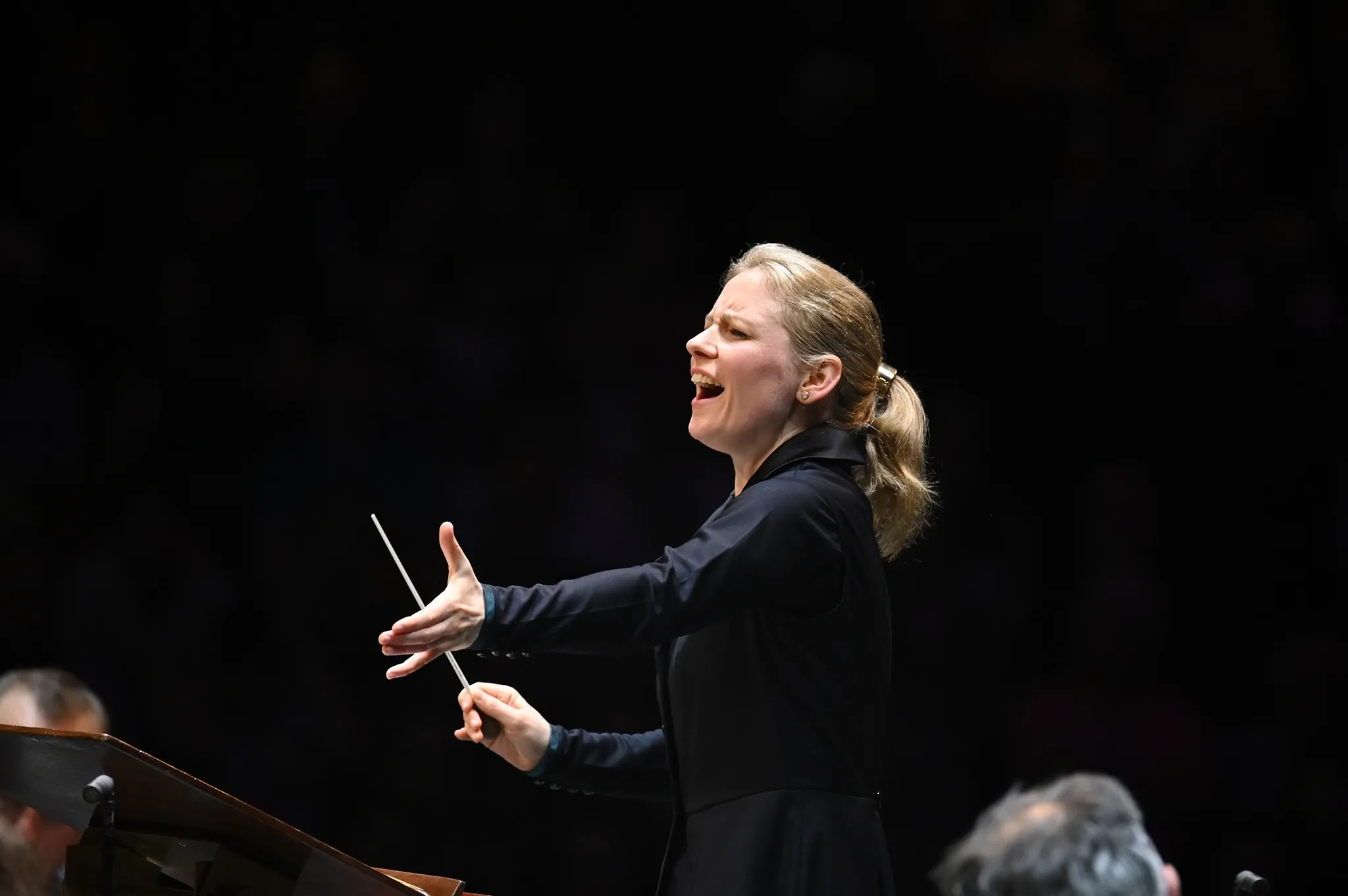 Symphony Review: Gemma New Returns for a Celebratory Beethoven Ninth