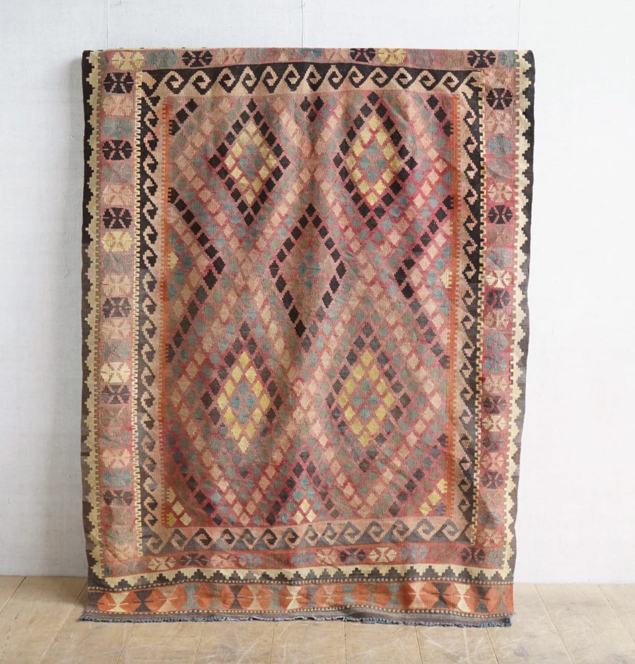 Ravishing Rugs - by Tat London - Tat’s Substack