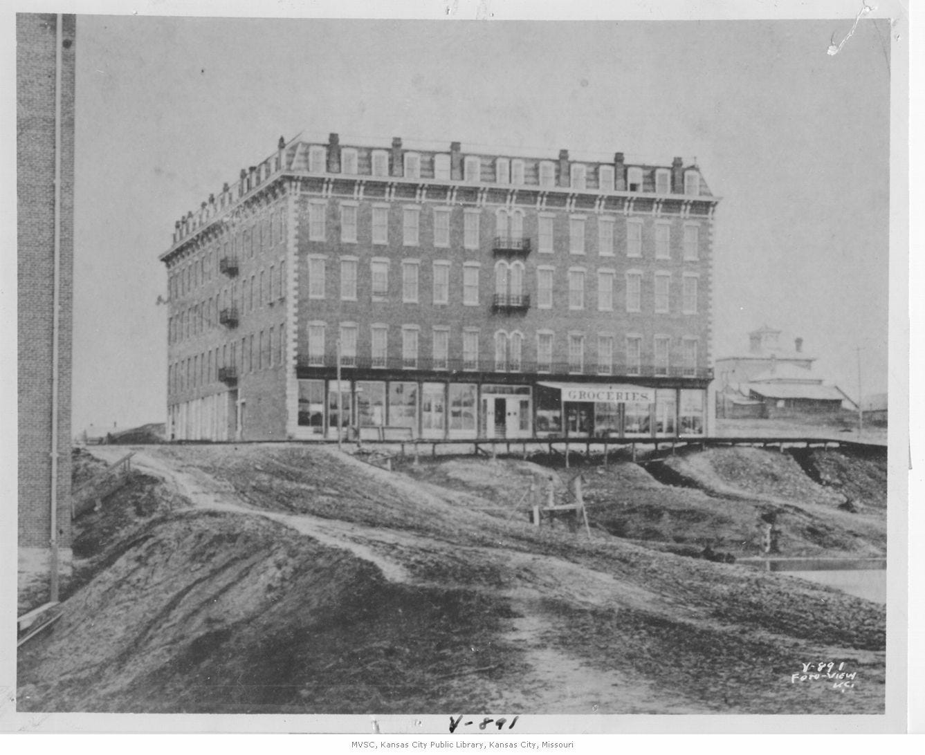 Coates House Hotel - KC Yesterday Scavenger Hunt