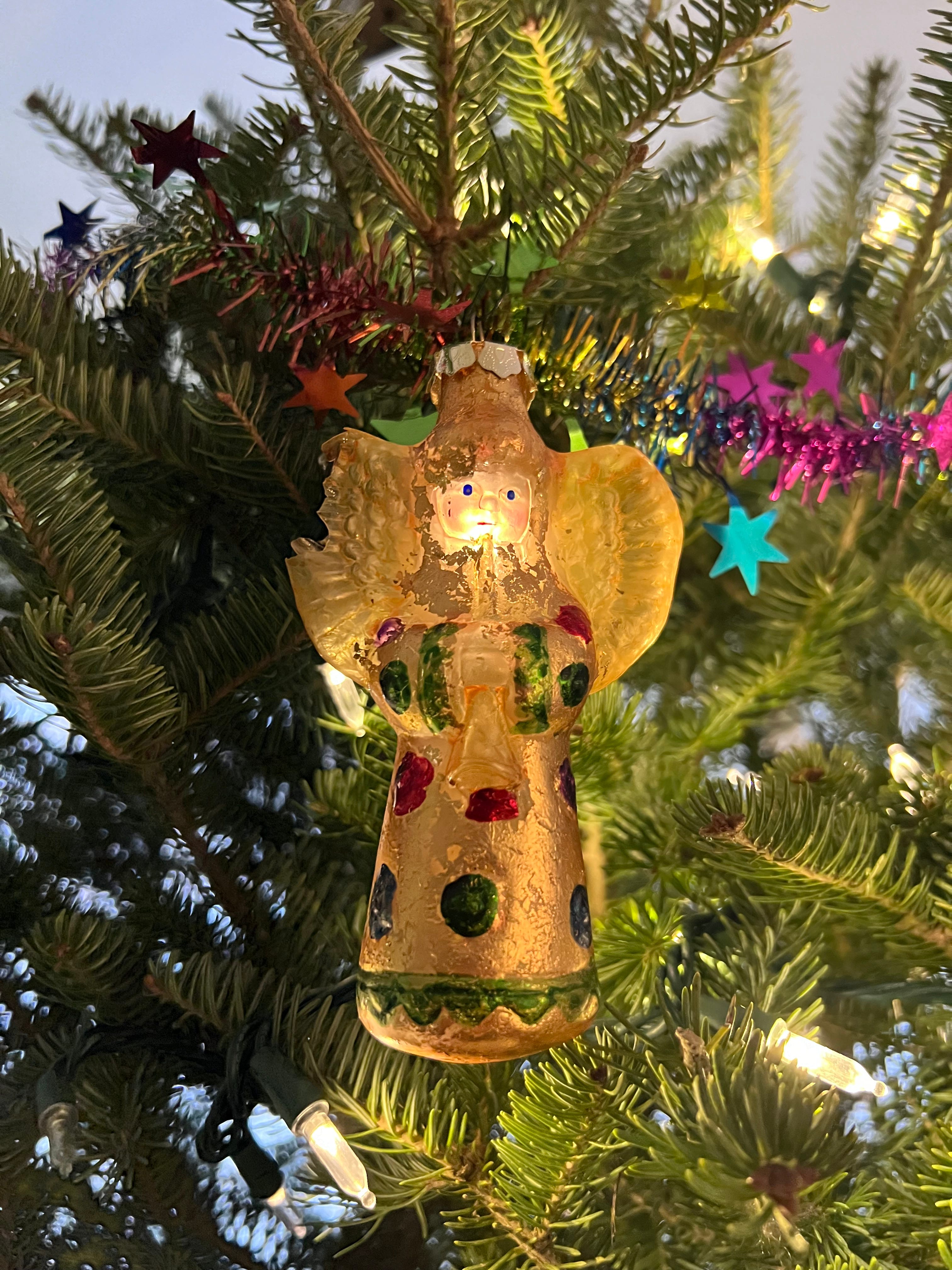 Broken things - by Mary Krawczyk - In Between