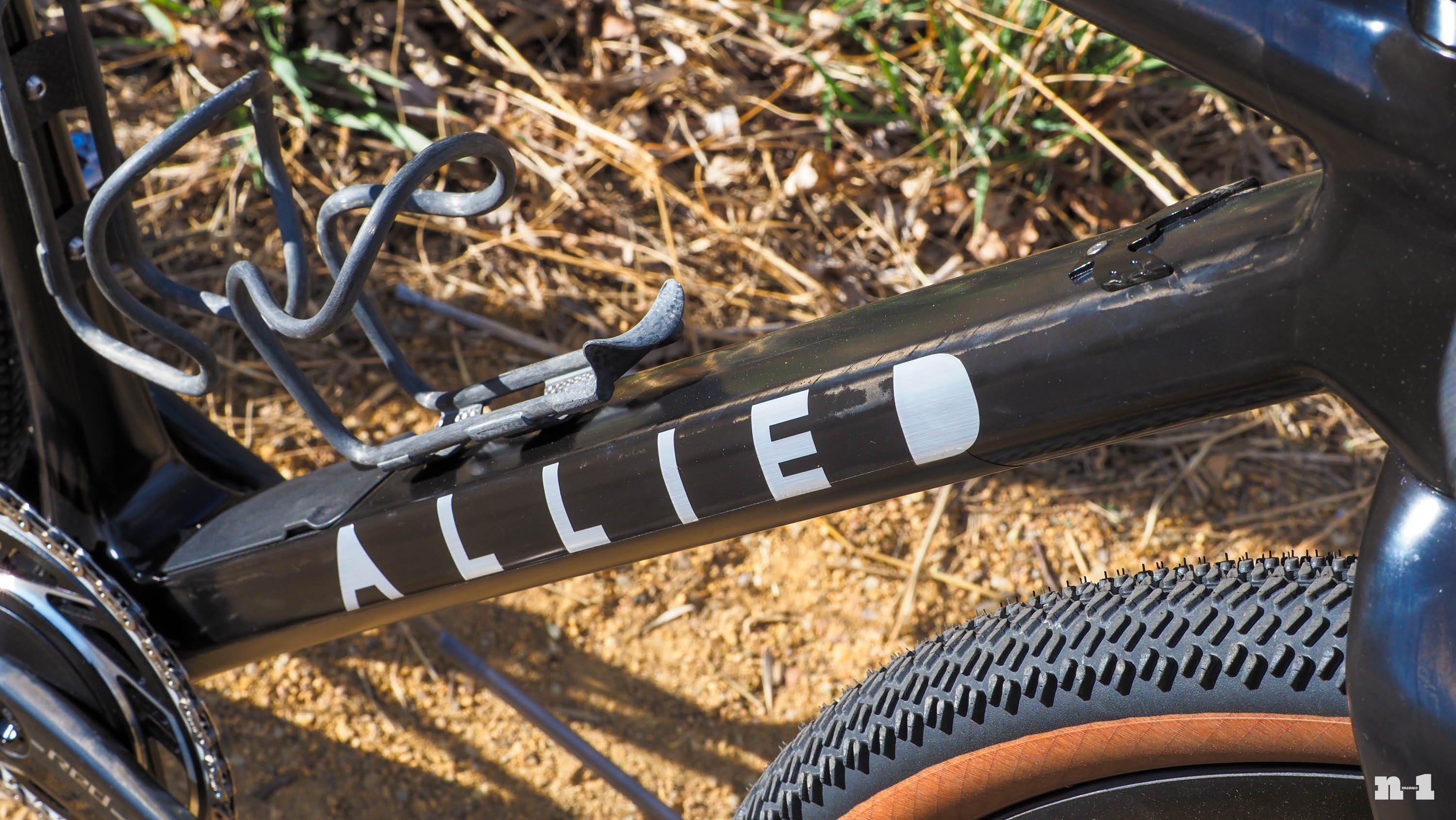 2025 Allied Able gen 2 gravel bike review - by James Huang