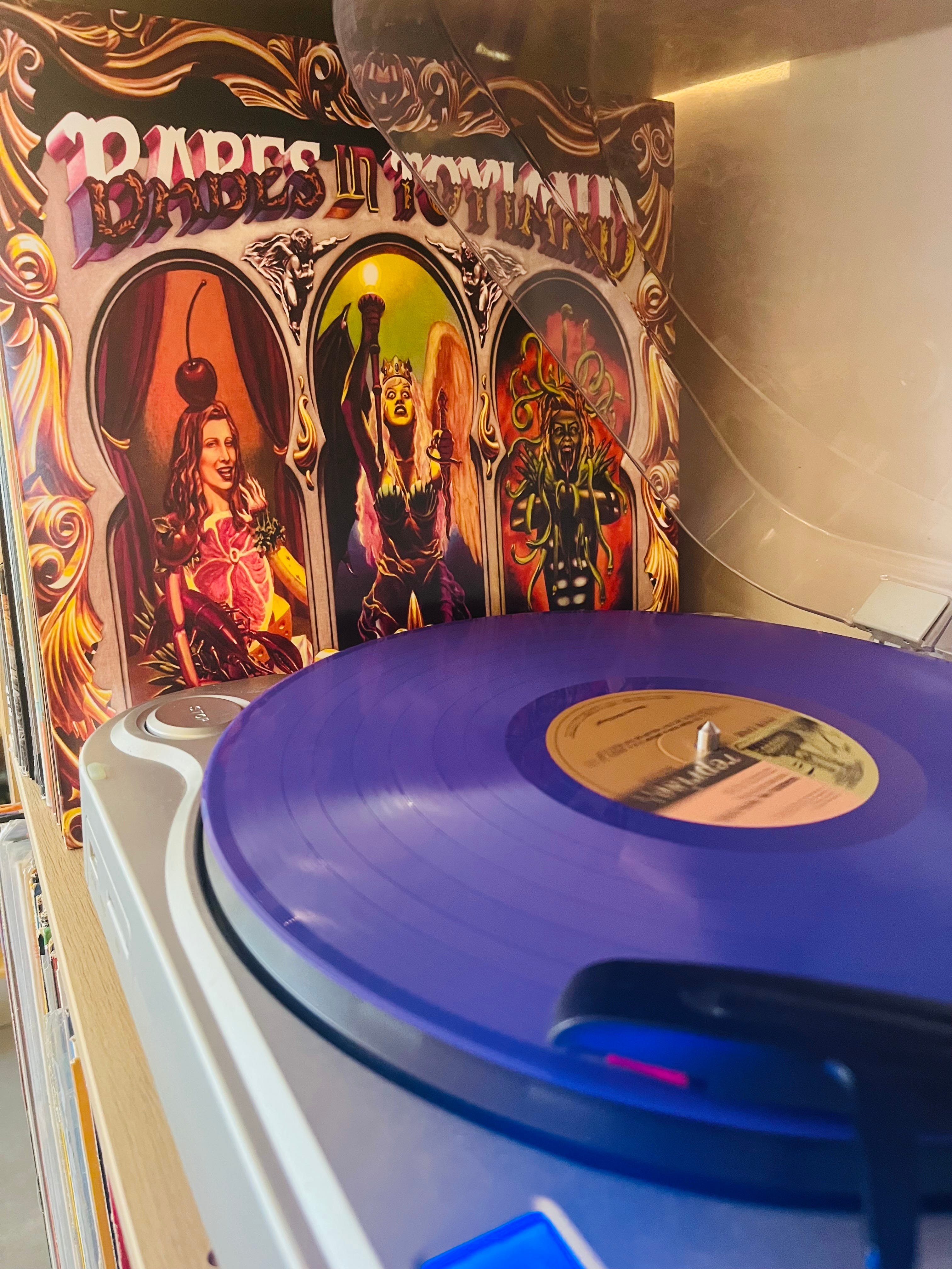 "Nemesisters" by Babes in Toyland