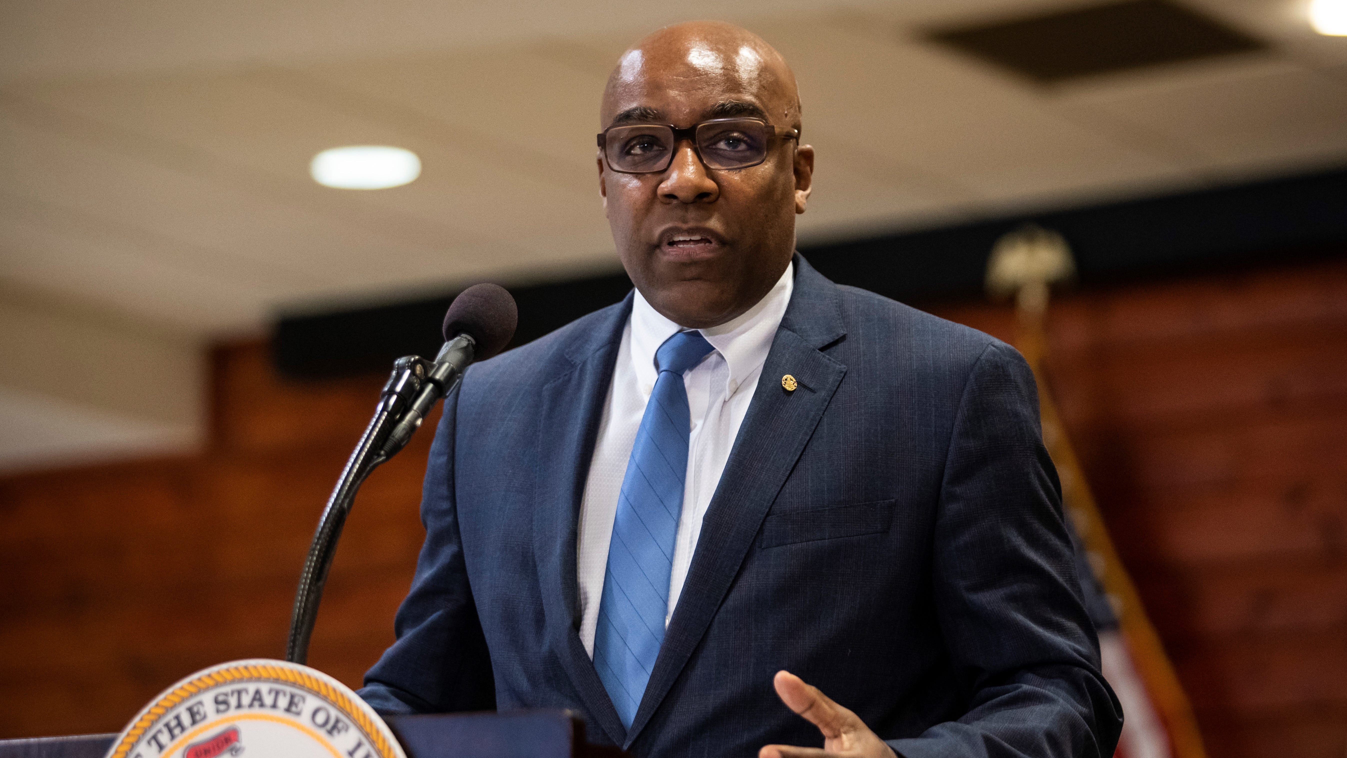 THE ILLINOIZE: Thursday Free for All - by Patrick Pfingsten