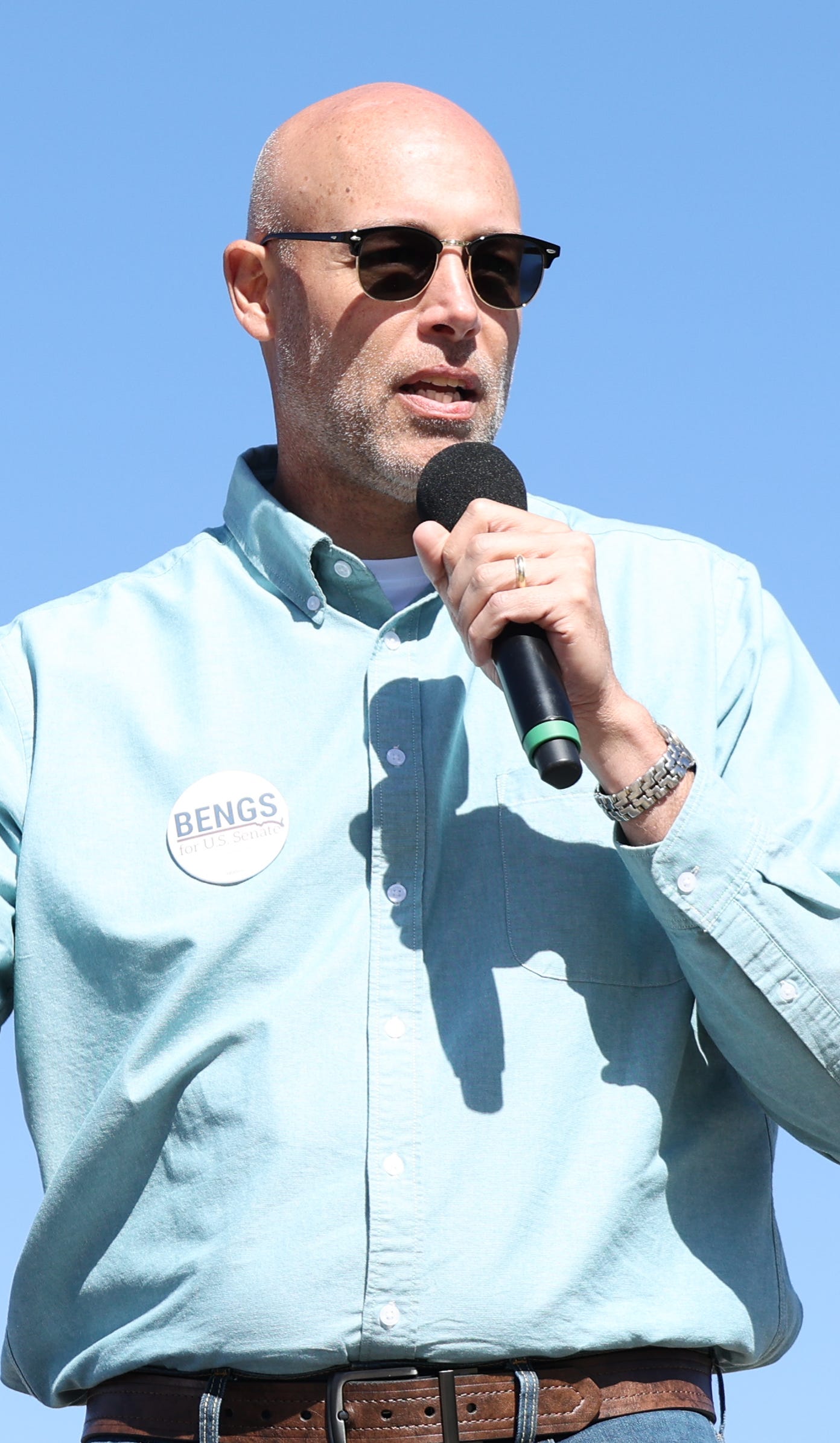 Democrat Brian Bengs stands between John Thune and historic fourth term