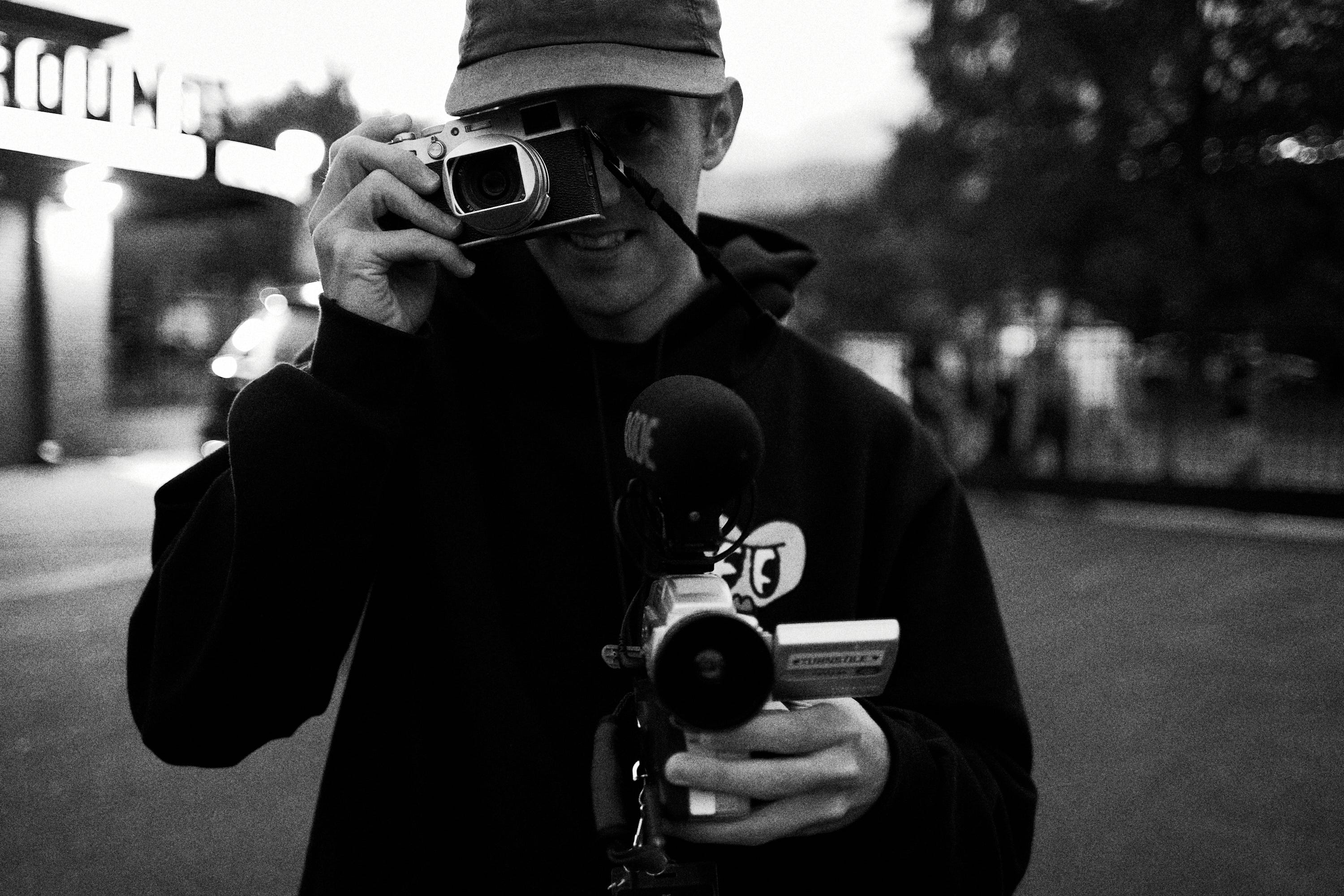 Visualize it: Photographers on tour - by Reid Haithcock