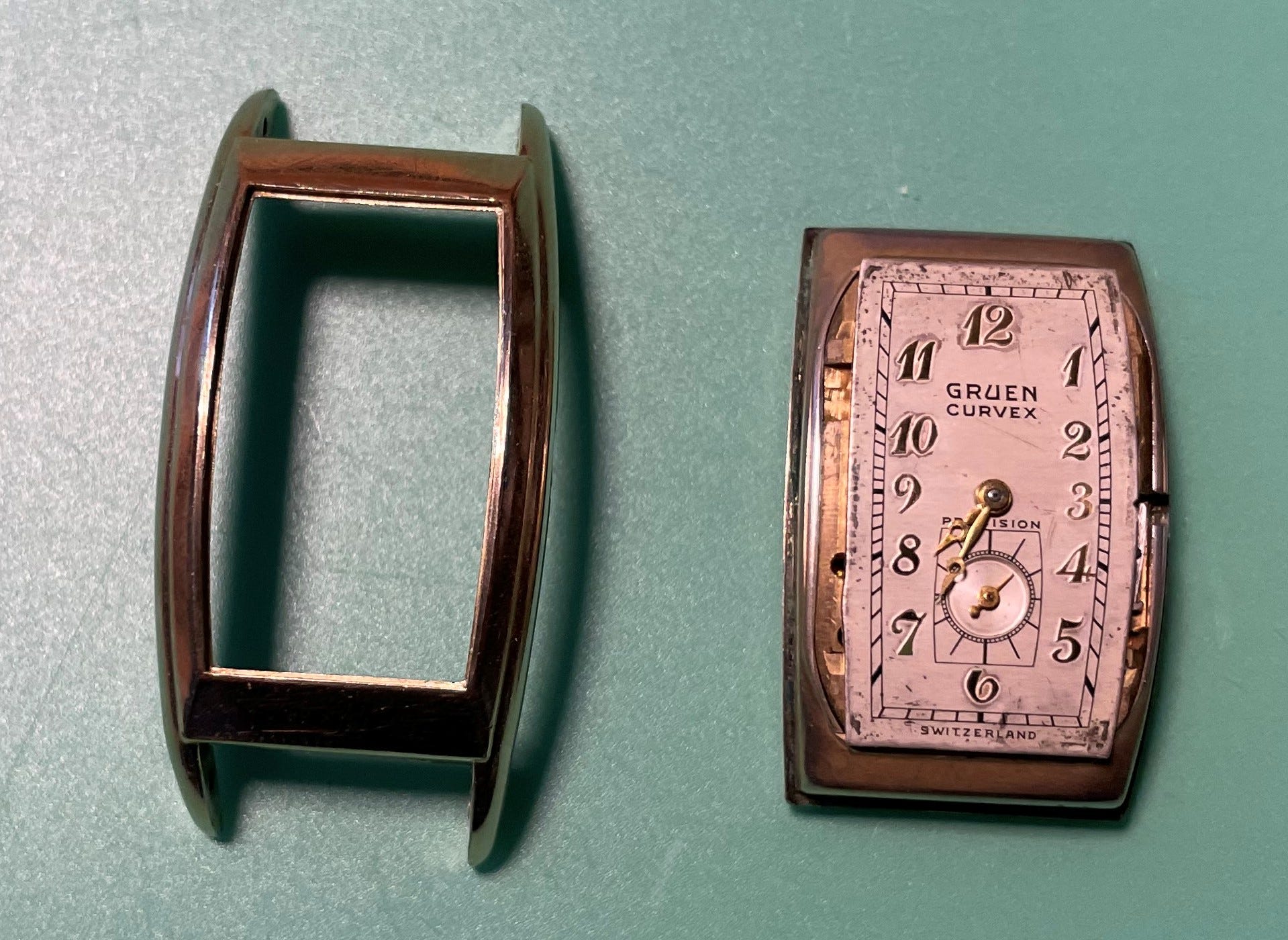 Exploring a late 1930s Gruen Curvex Watch: Part I