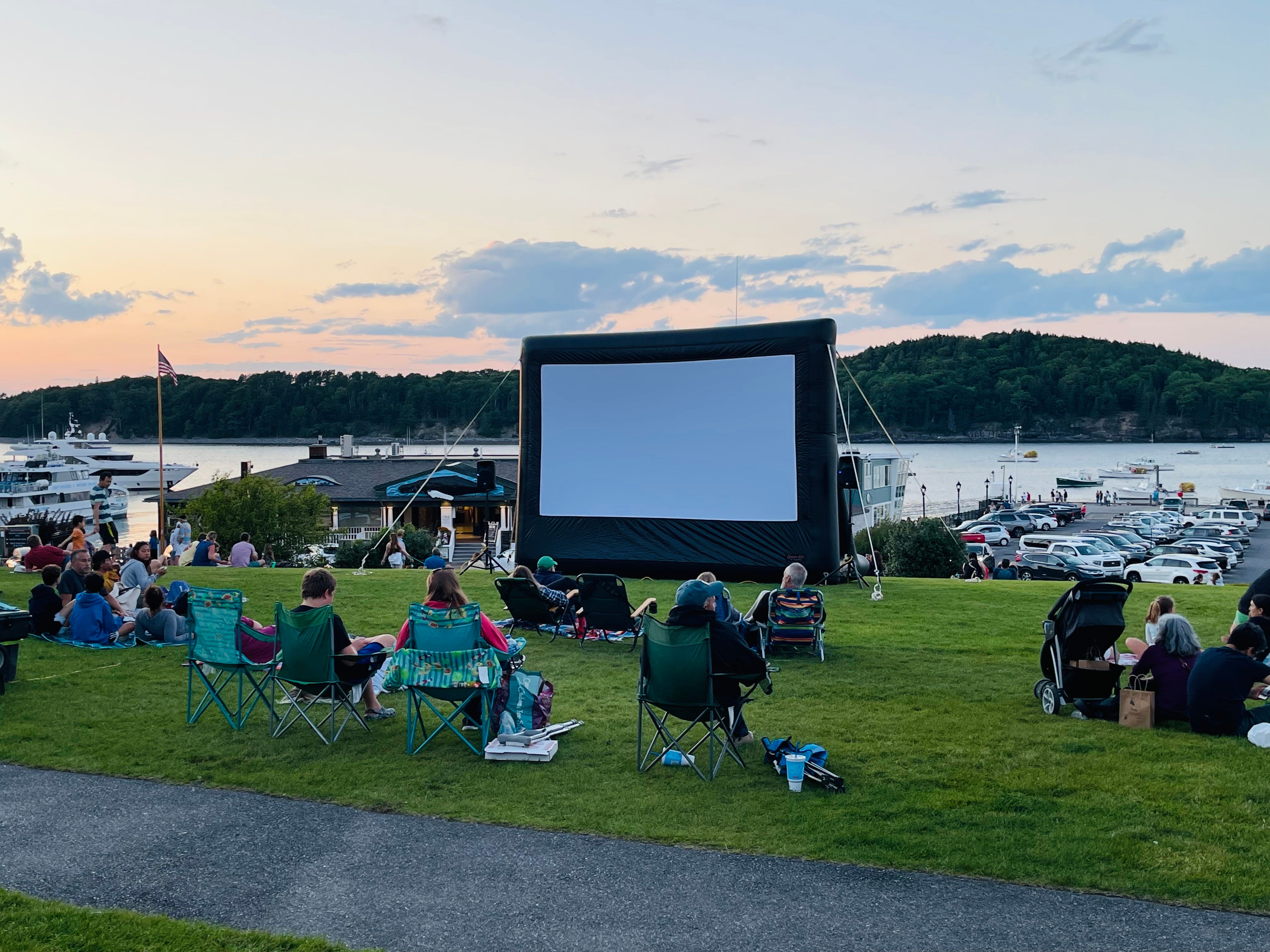 Seaside Cinema – Free Movies and Popcorn? We’re In! – Bar Harbor Story