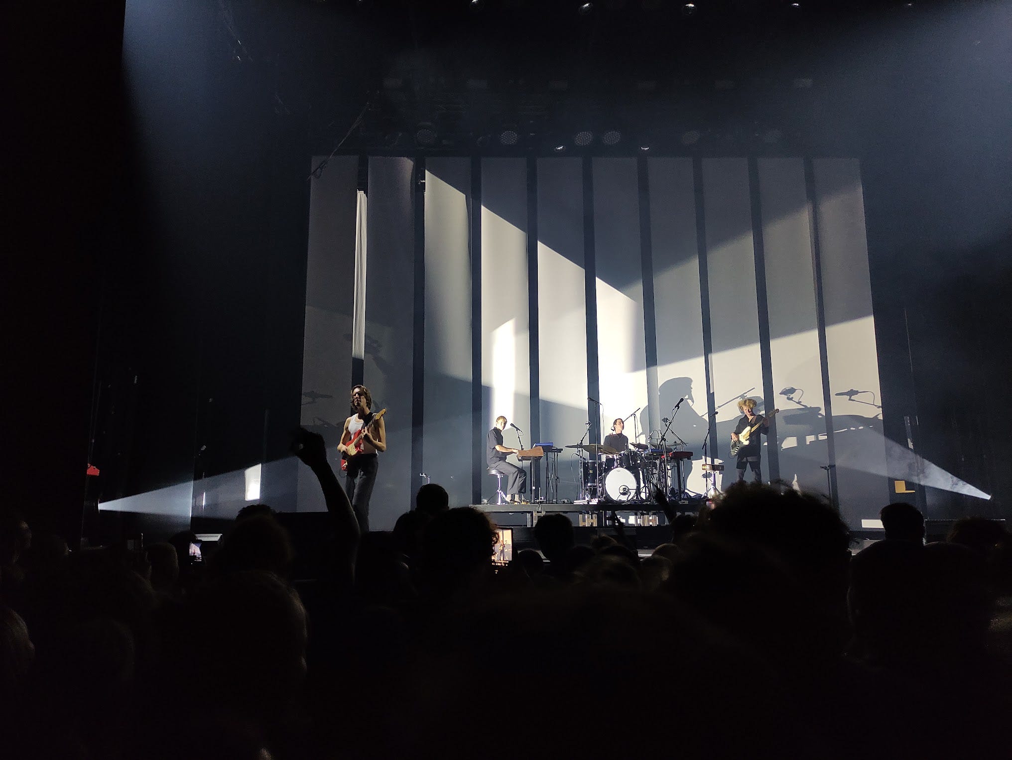 Asimetría de experiencias - by Antony Henao