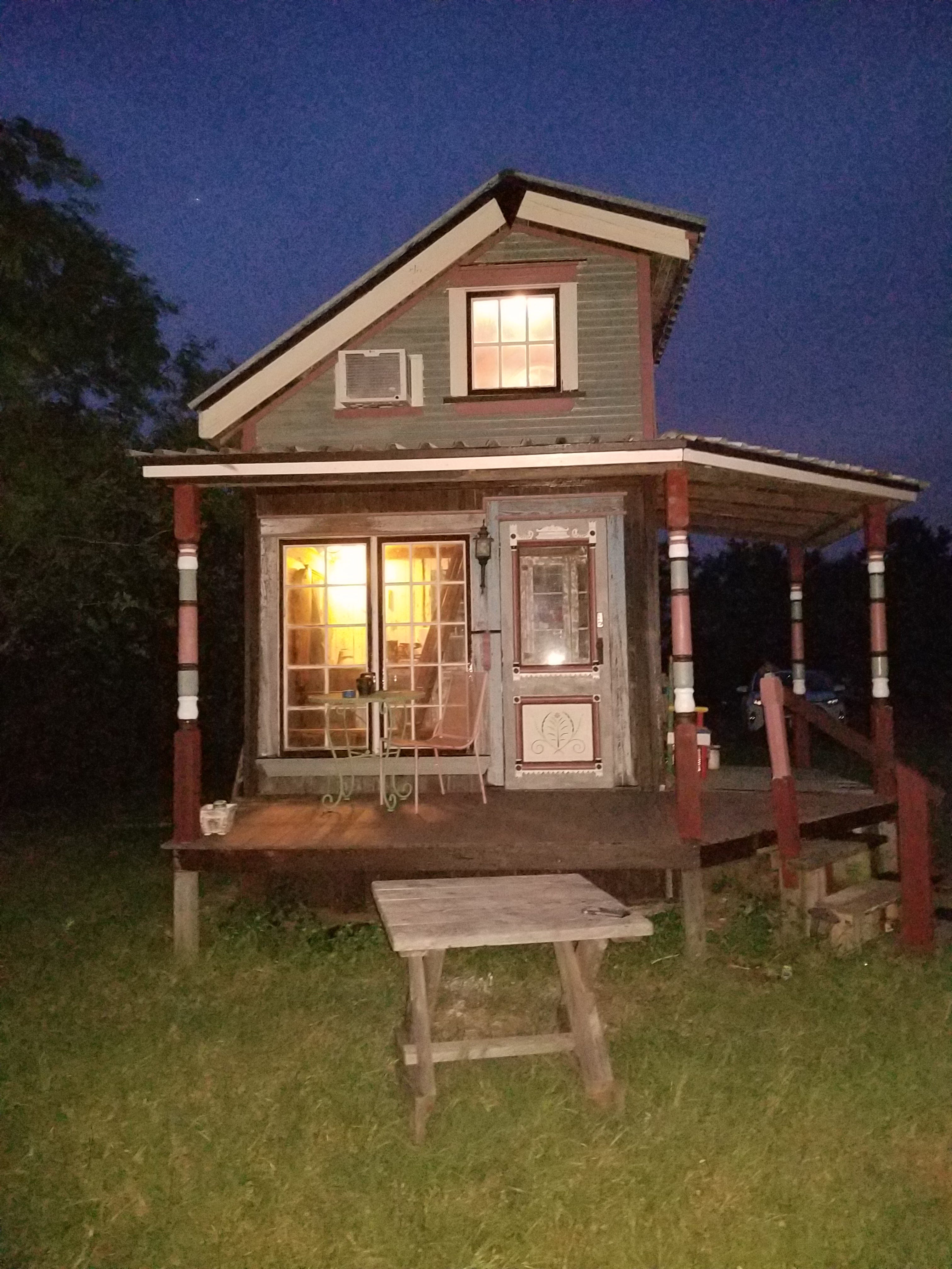 How many ways can you manifest an organic cottage out of salvage?