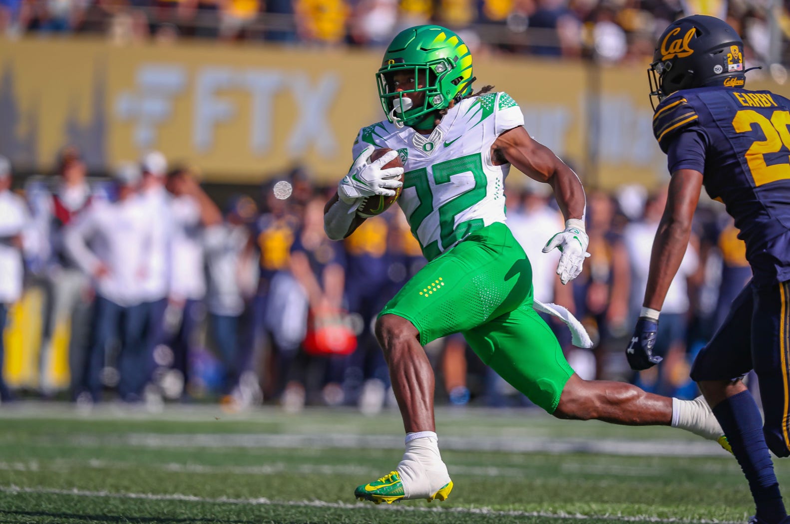 Photo Gallery: Oregon Ducks at Cal Bears football