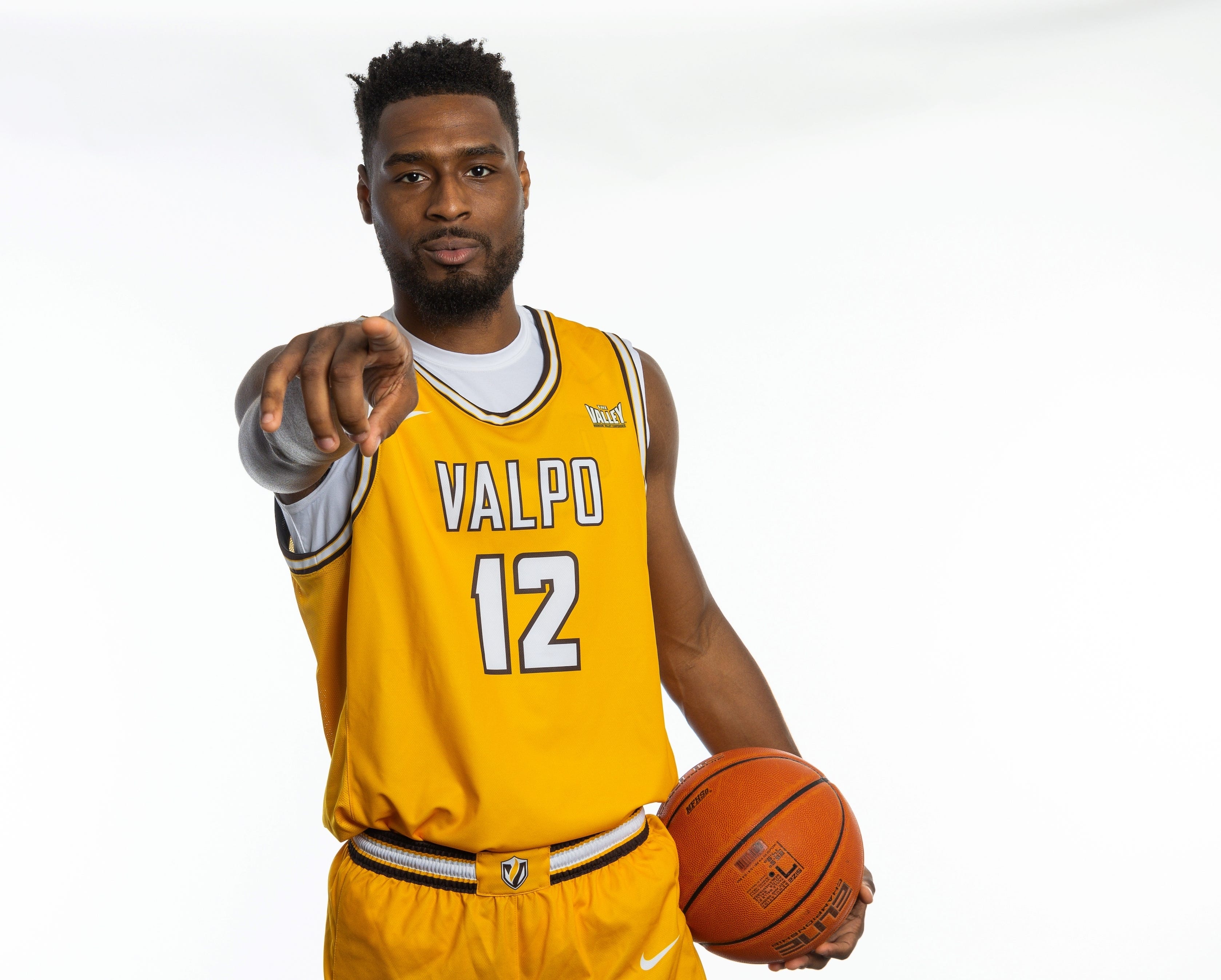 Taylor makes most of one year with Valpo - by Paul Oren