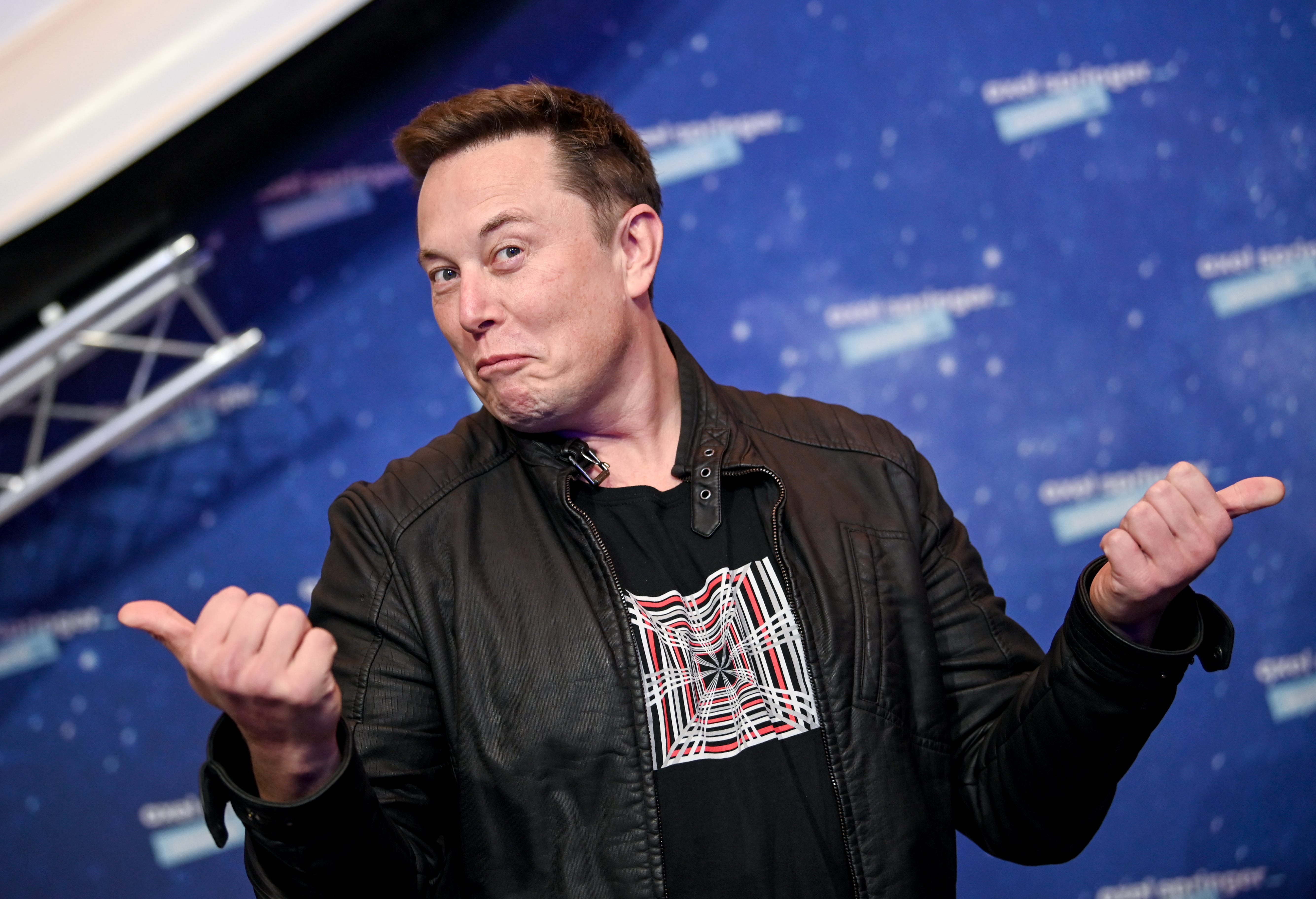 Elon Musk settles for buying Army Knowledge Online Elon Musk settles for buying Army Knowledge Online