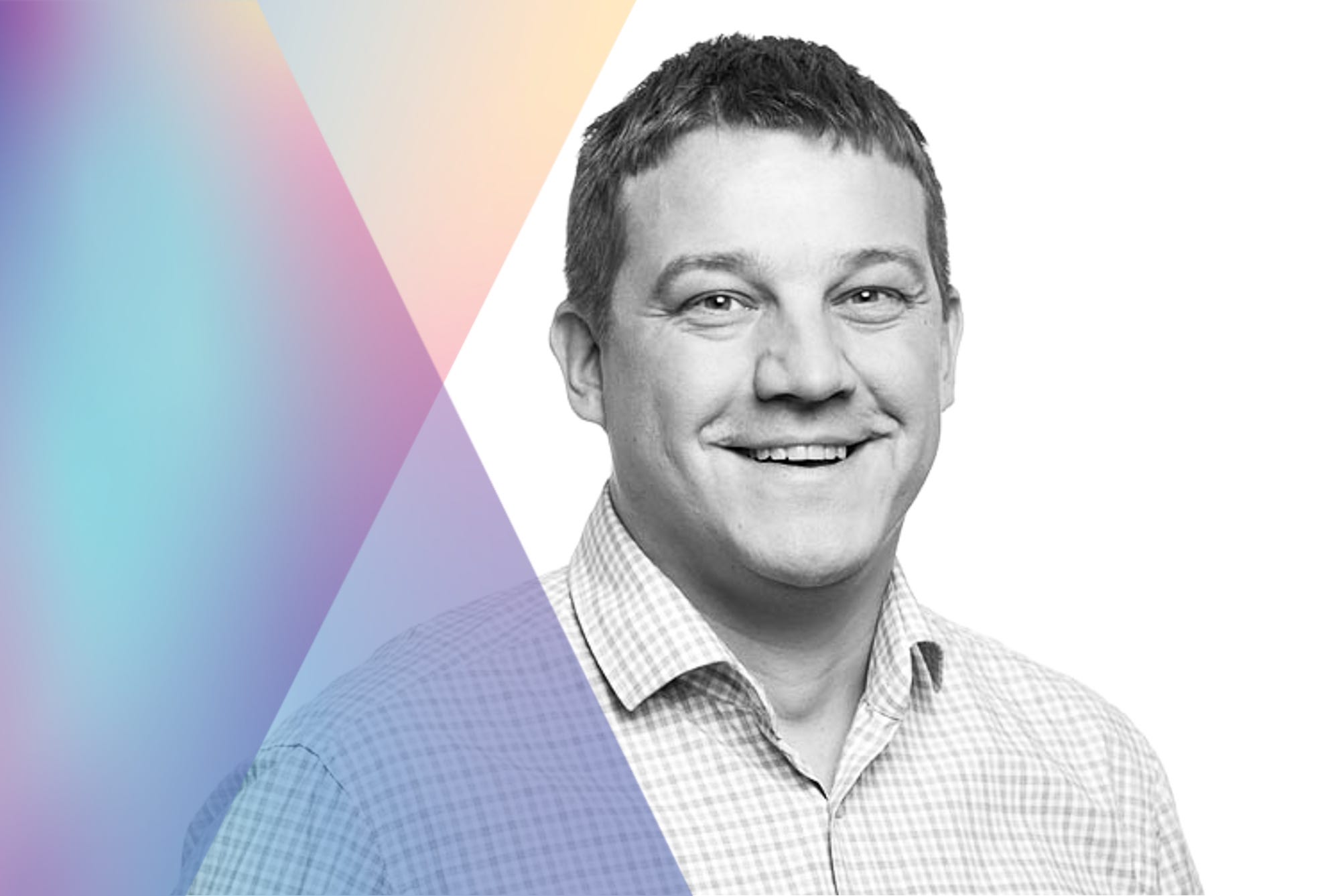 001: Sten Tamkivi – reaalmaailma mõtleja ja IT ettevõtja