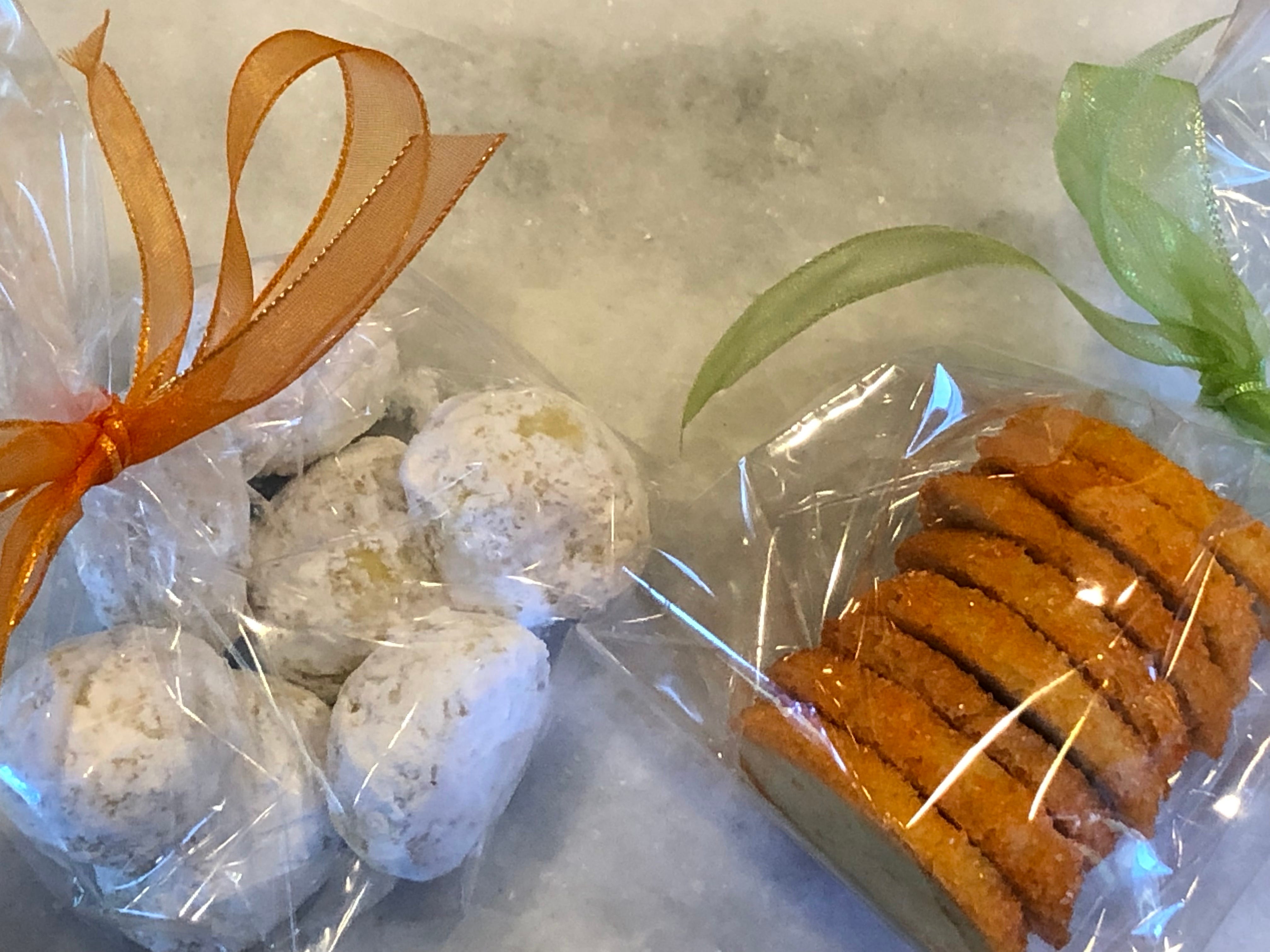 Easy Ways to Package Holiday Cookies - by Sallie Morris