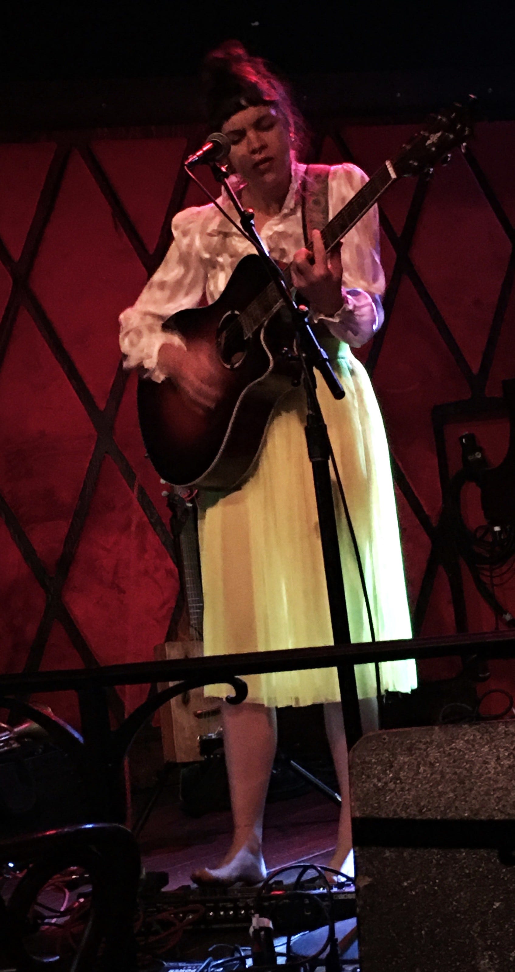 Gig Review-Susan O'Neill-NYC - by Paul Busch