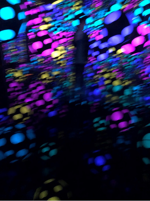 Yayoi Kusama: My Heart Is Dancing Into The Universe (Crystal Bridges ...