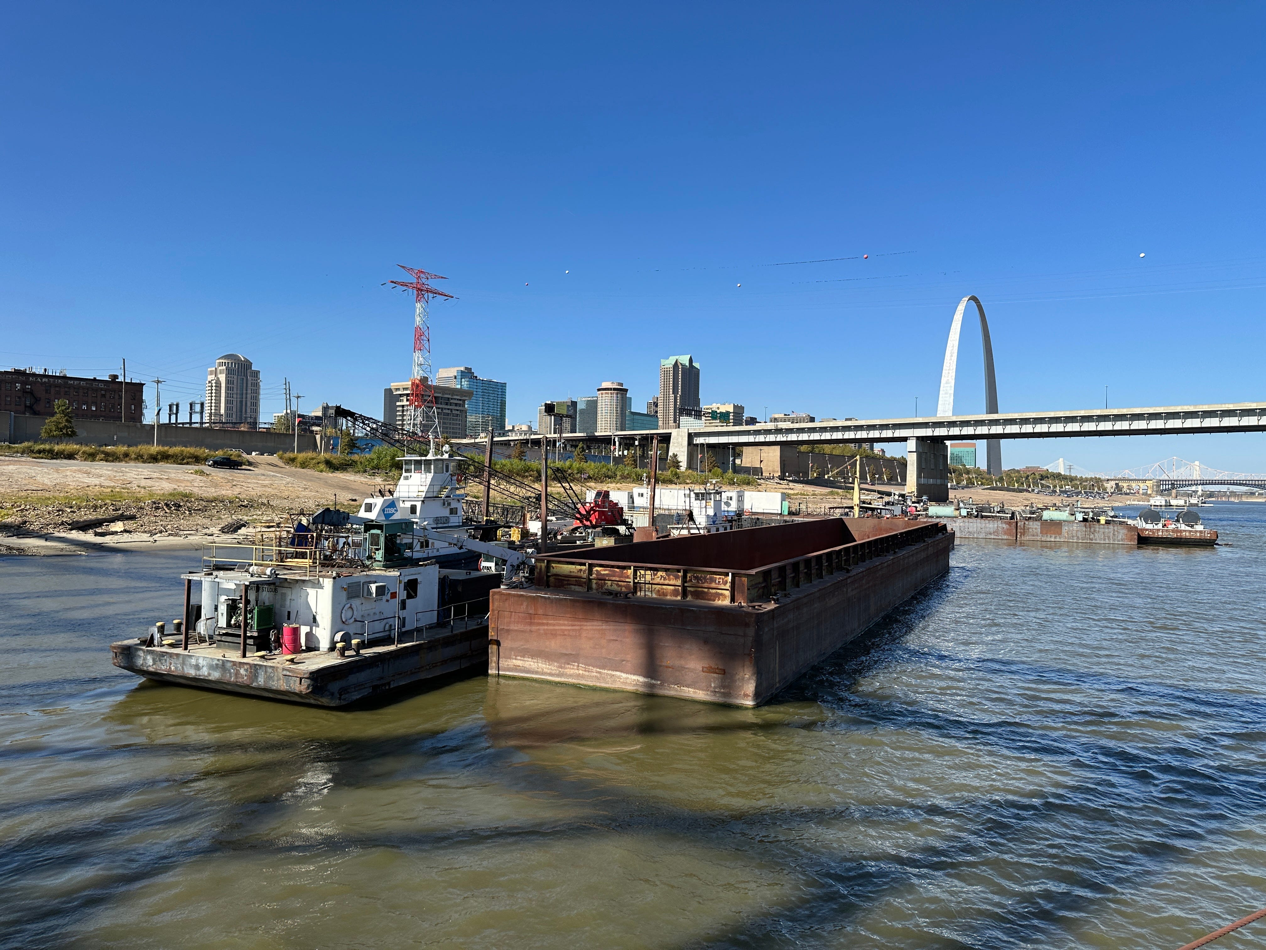 Bridges, shipwrecks, and salvage: St. Louis riverfront history