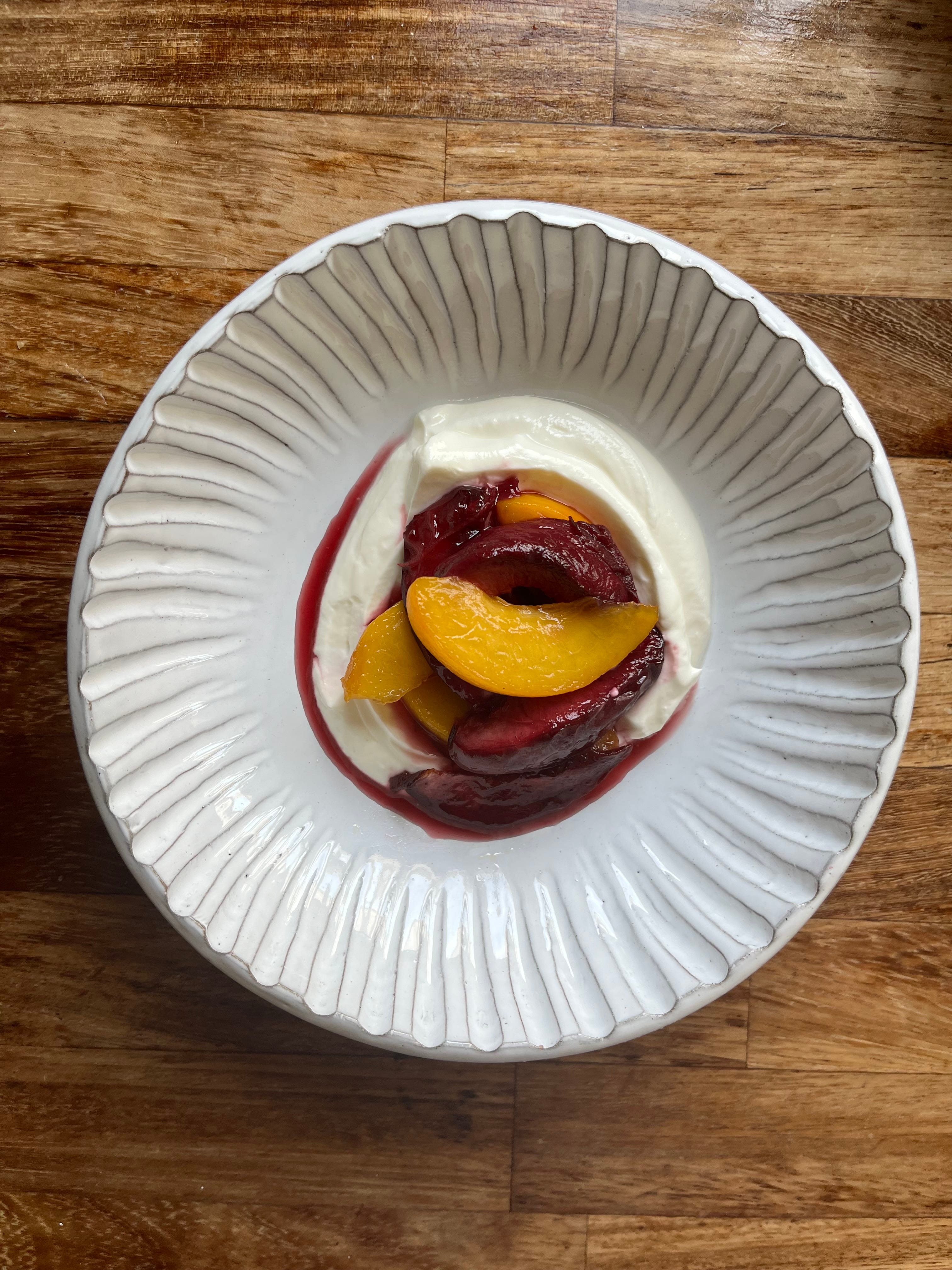 KP+: Poaching peaches - by Nicola Lamb - Kitchen Projects