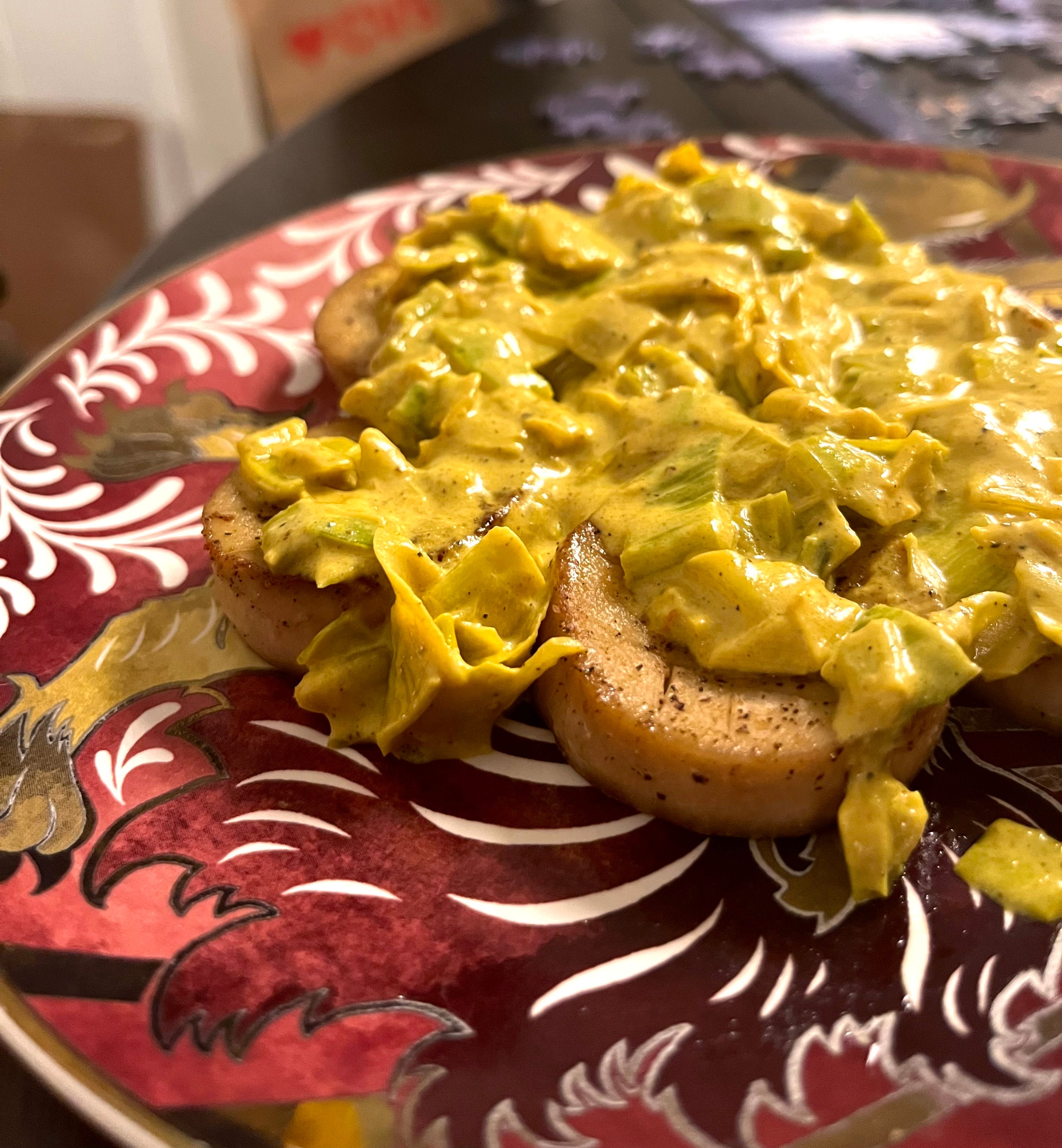 Vegetarian Scallops in leek cream sauce