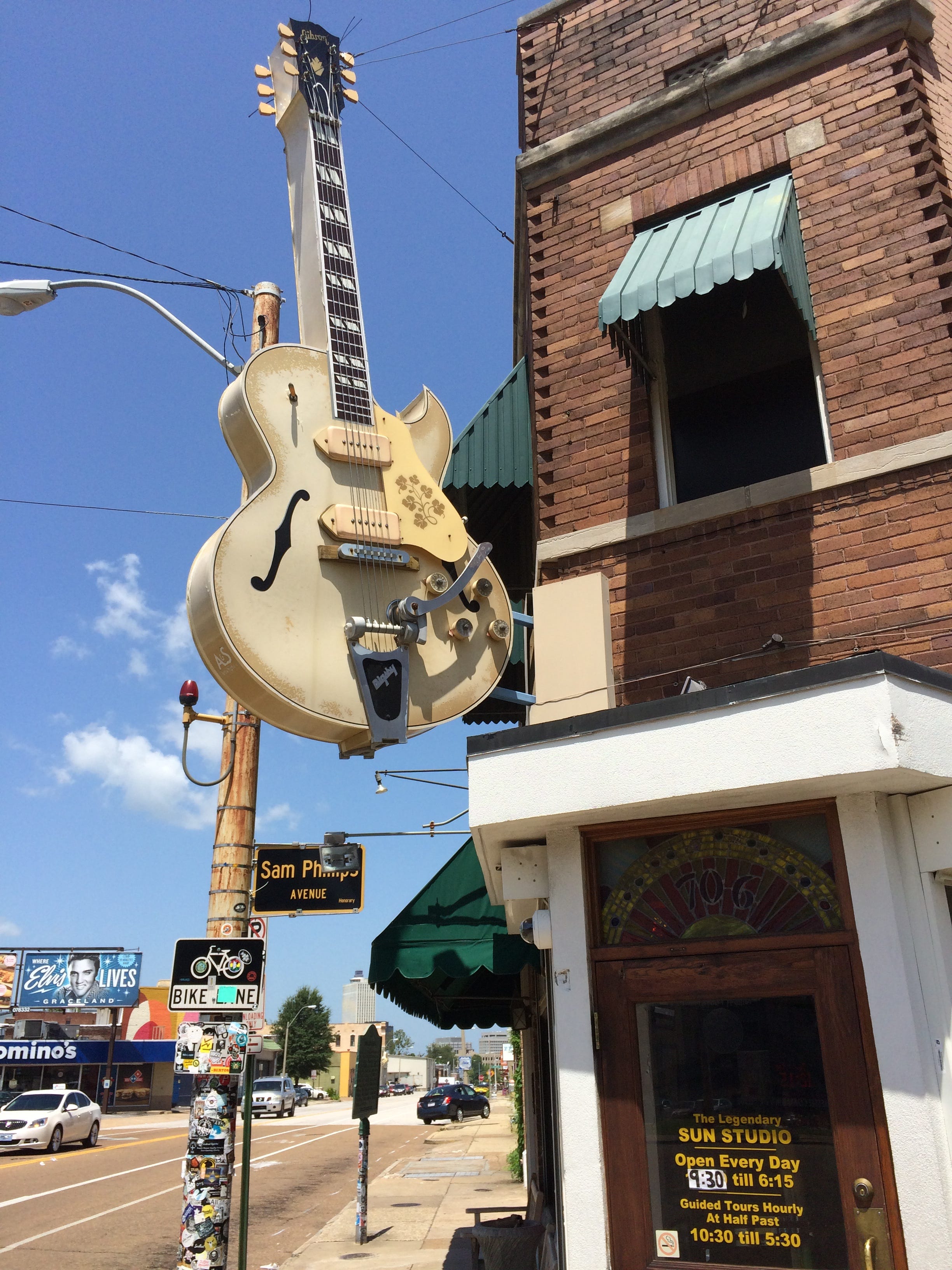 Gary Wells: From Memphis to Vegas – A Vintage Leisure Tour – The DEC4 ...