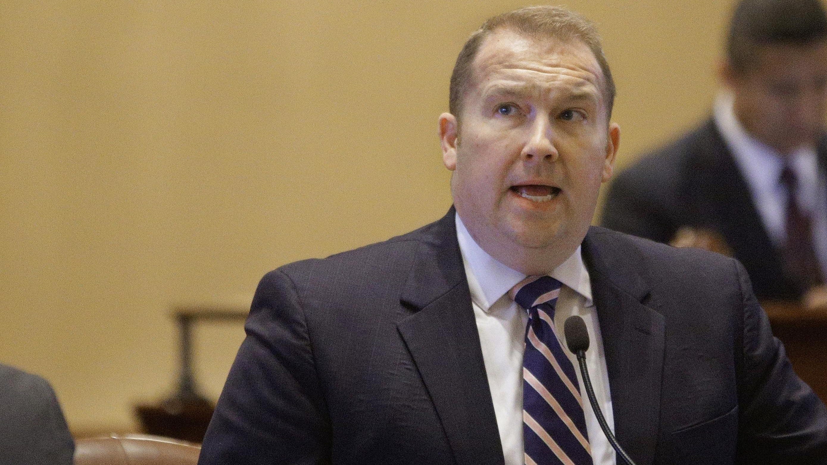 Sen. Scott Bennett dies at 45 - by Patrick Pfingsten