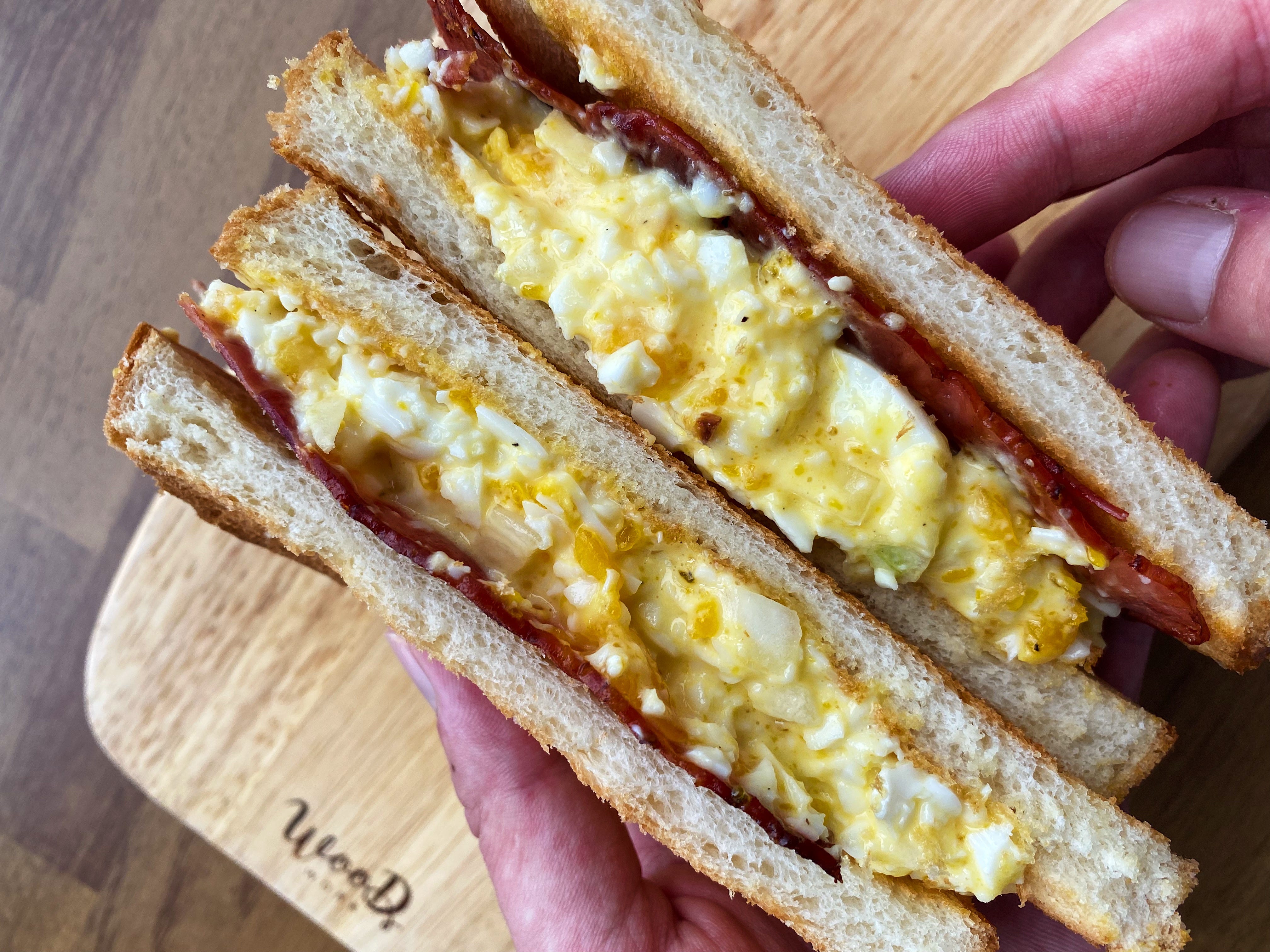 fluffy japanese-style egg sando's - by elliott