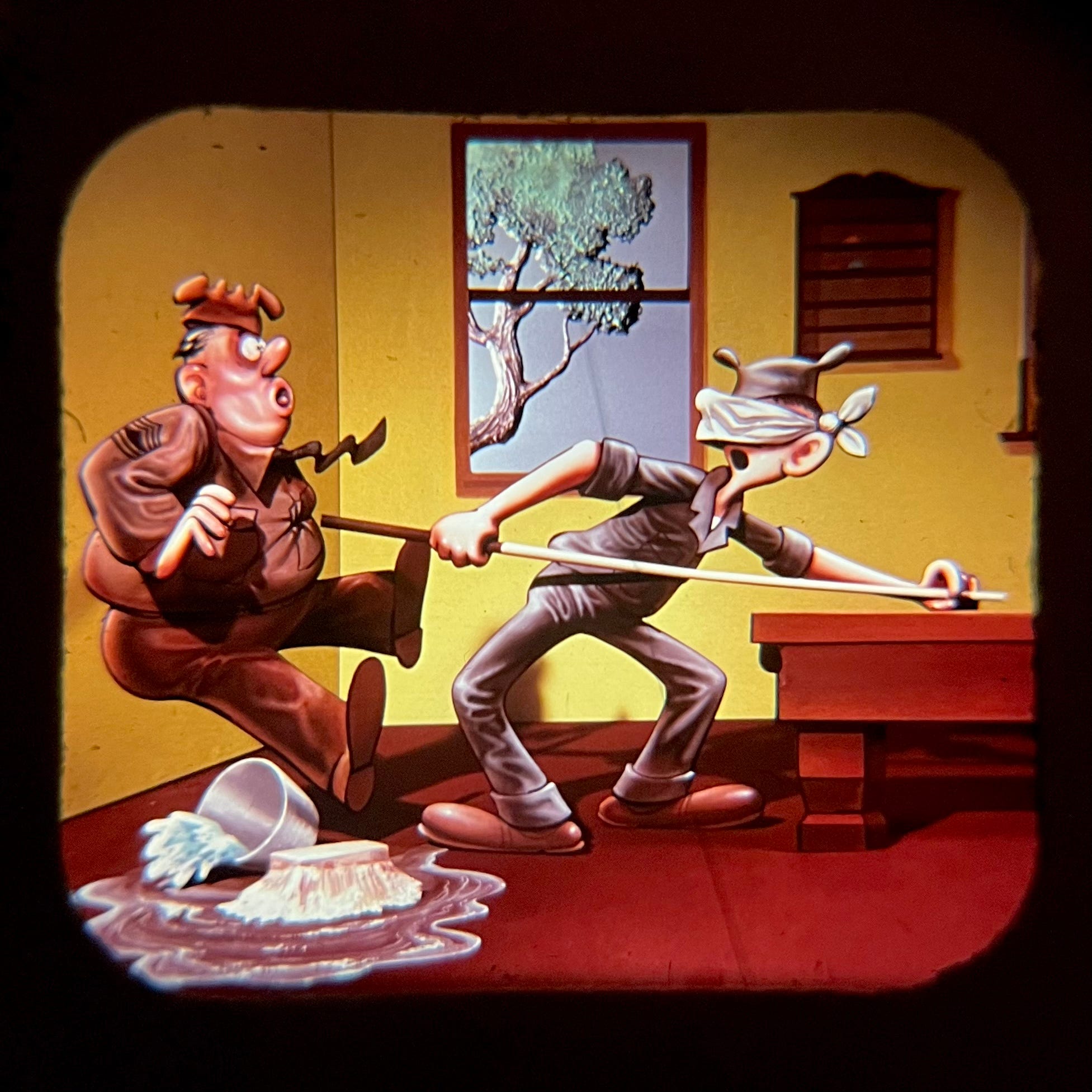 Montyne's Innovative, Savage and Sexy View-Master Work