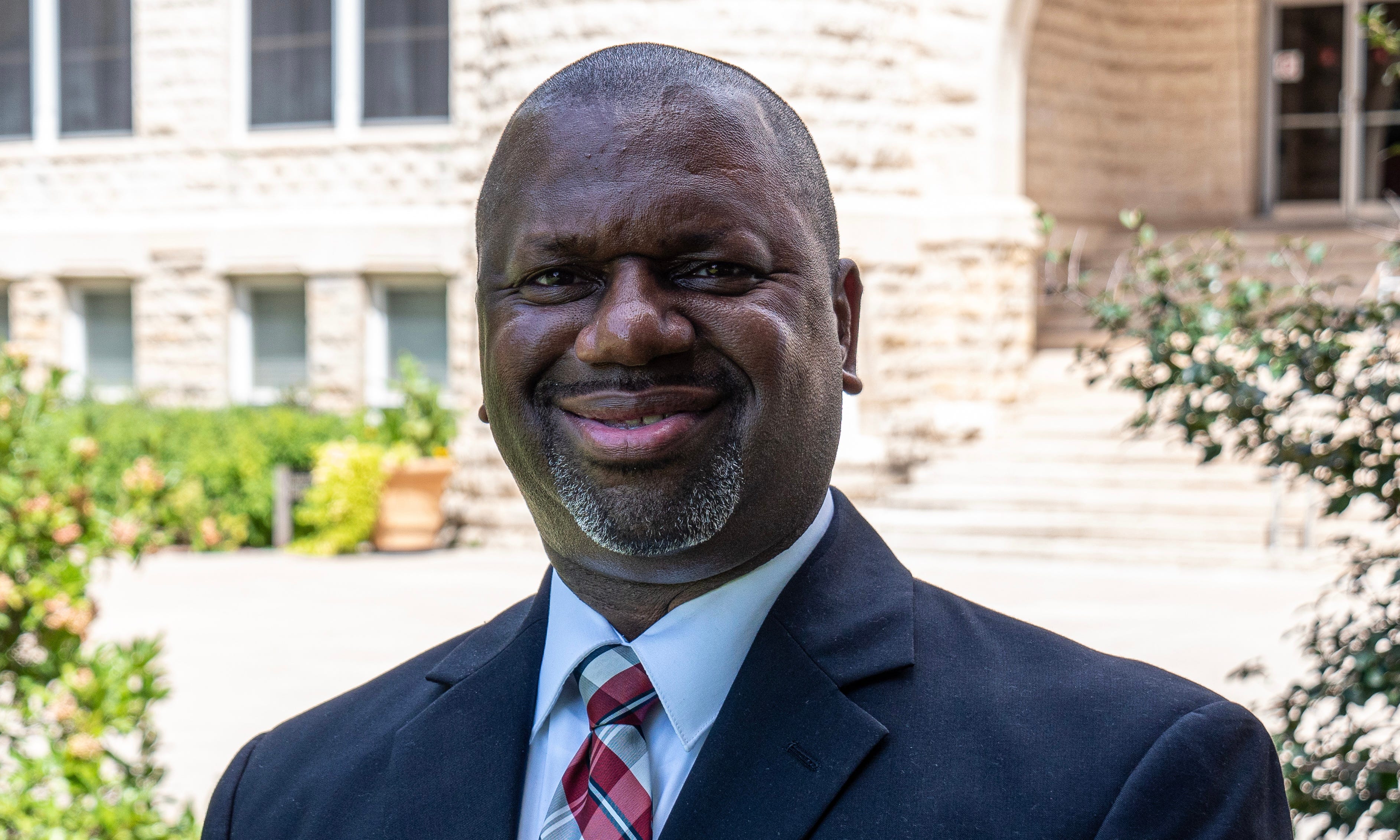 Samuel Haynes, VP for Student Life and Dean of Students, resigns