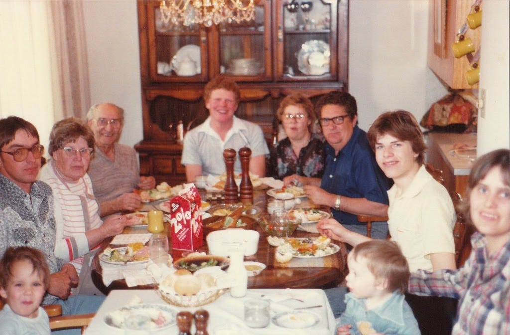 A no bullshit journal of family meals - by Ellisa Klimos