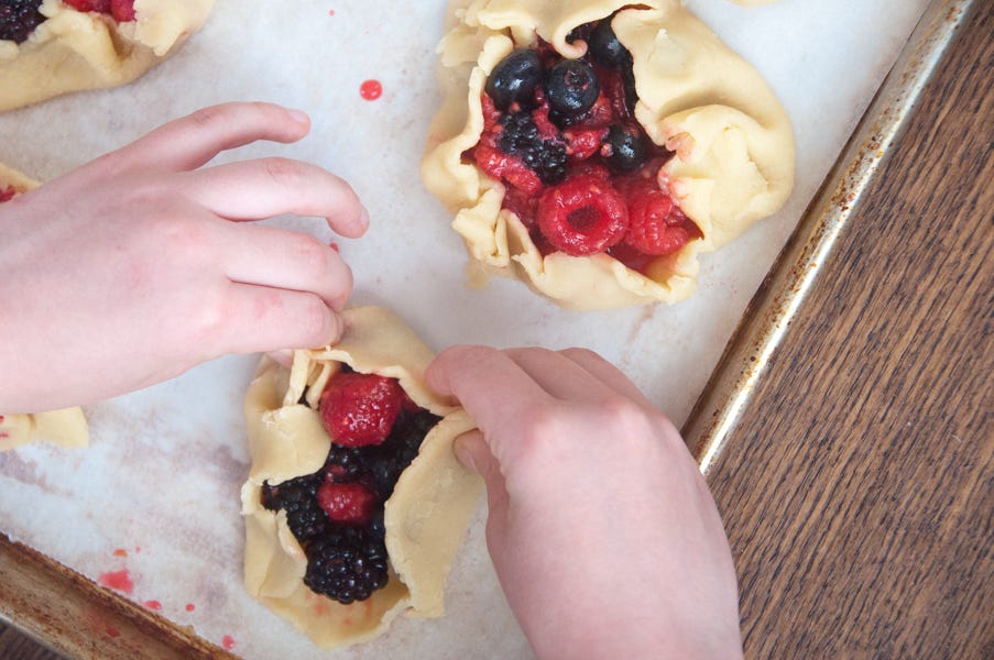 How to make shortcrust pastry by hand - by Mardi Michels