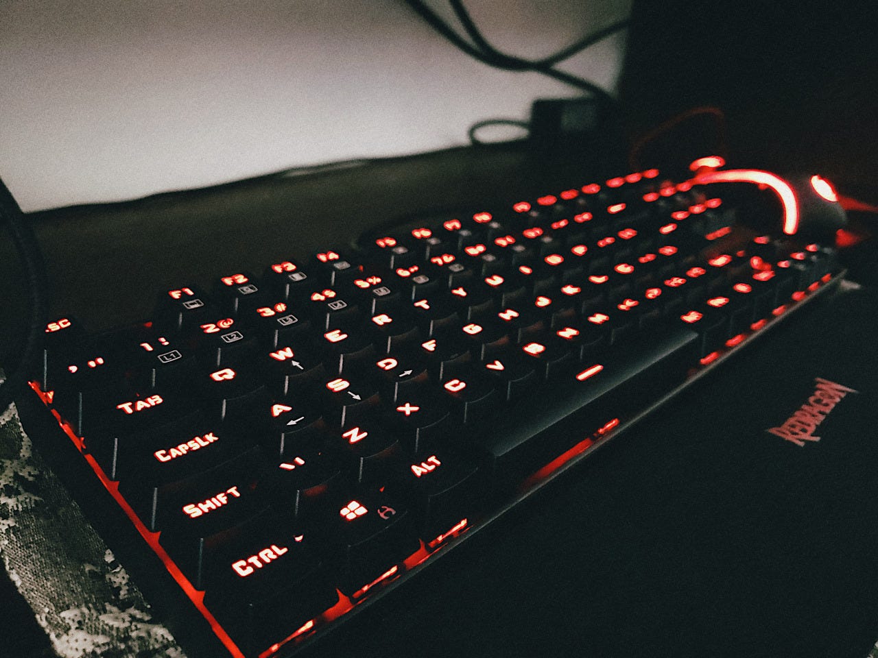 Red Dragon Keyboard & Mouse (with Wrist Rest)