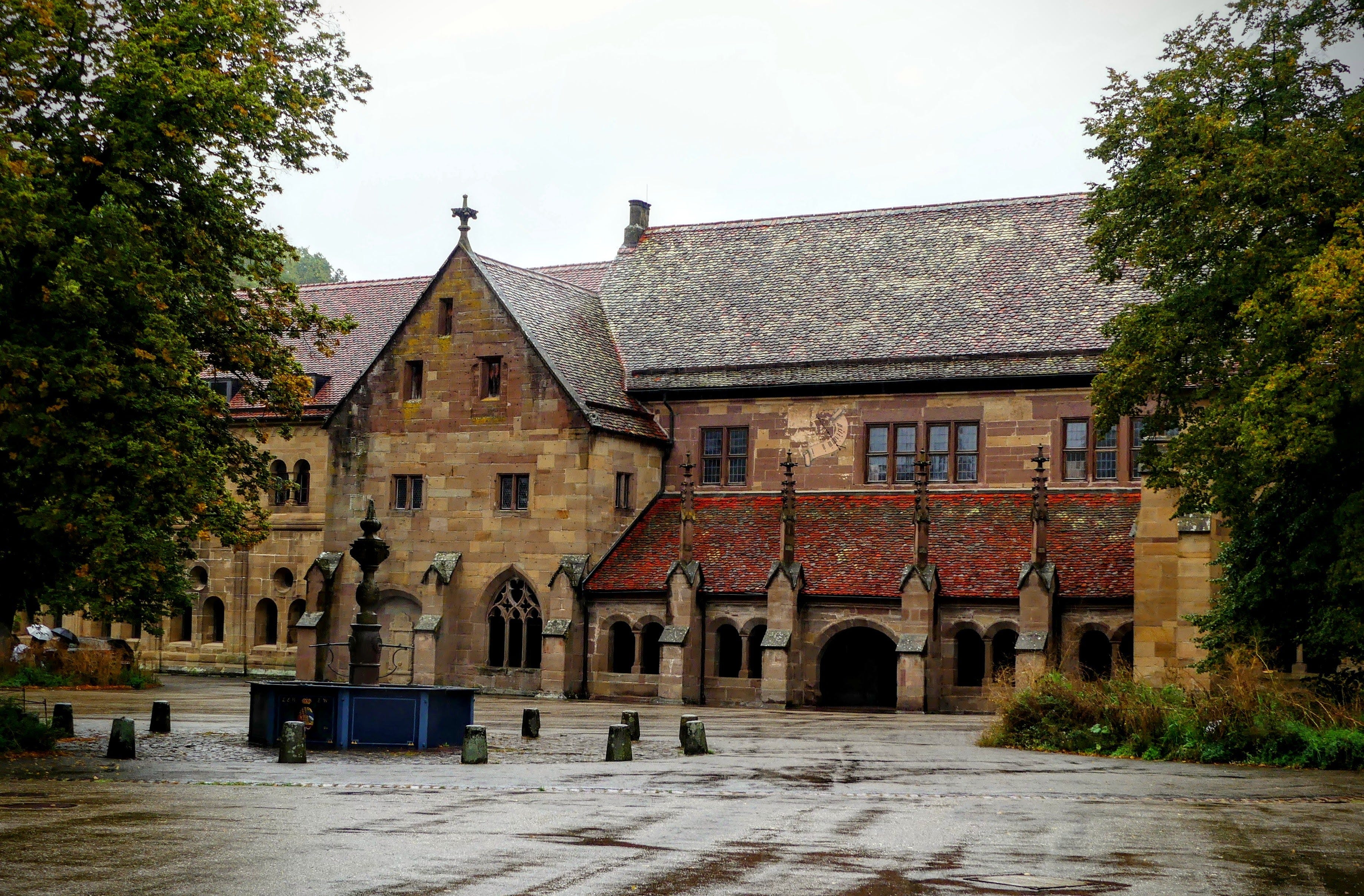 Kloster Maulbronn - Mike Stuchbery ★ Wunderkammer
