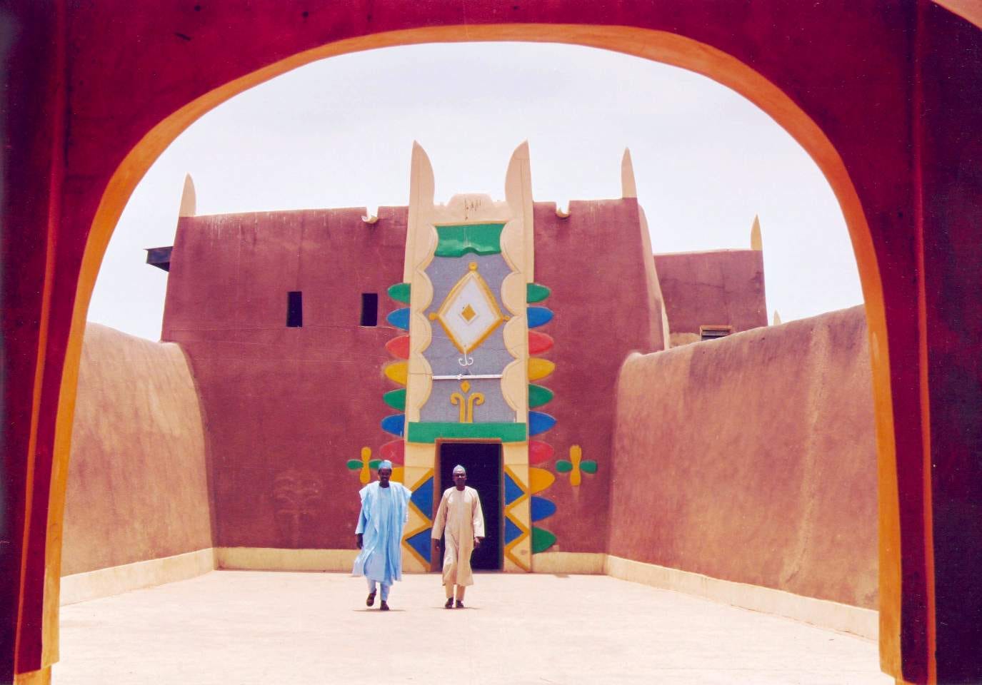 Hausa urban architecture: construction and design in a cosmopolitan ...