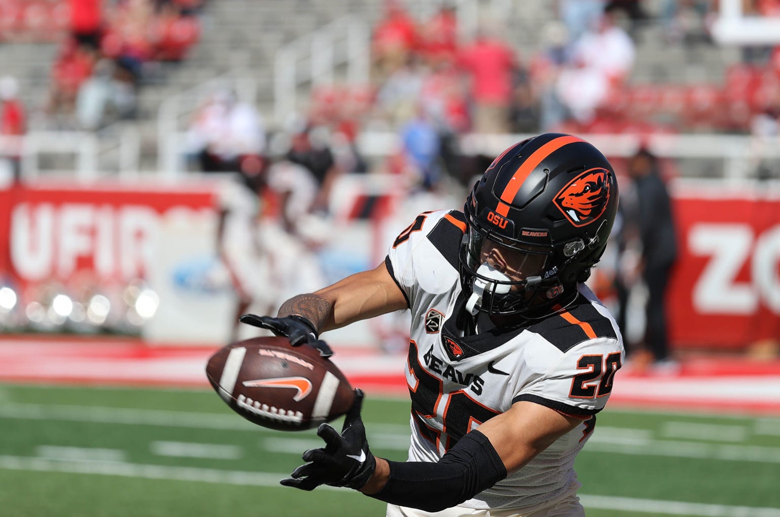 Photo Gallery: Oregon State at Utah Utes football