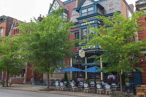 Three Tanka: Images from the Small Town - Frank Ormond