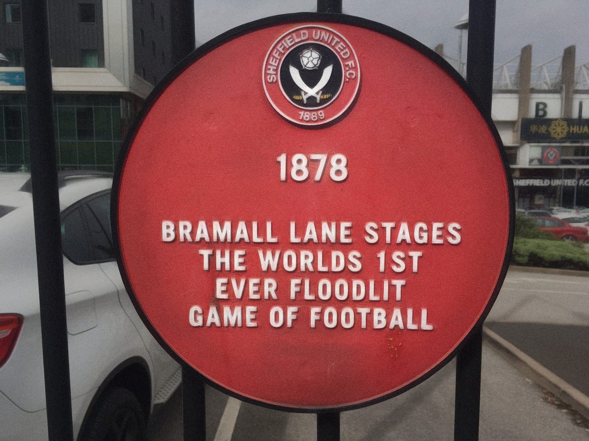 The World’s First Floodlit Football Match - The Pinch