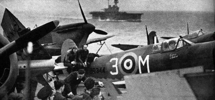 Spitfires defend Malta - by Martin Cherrett
