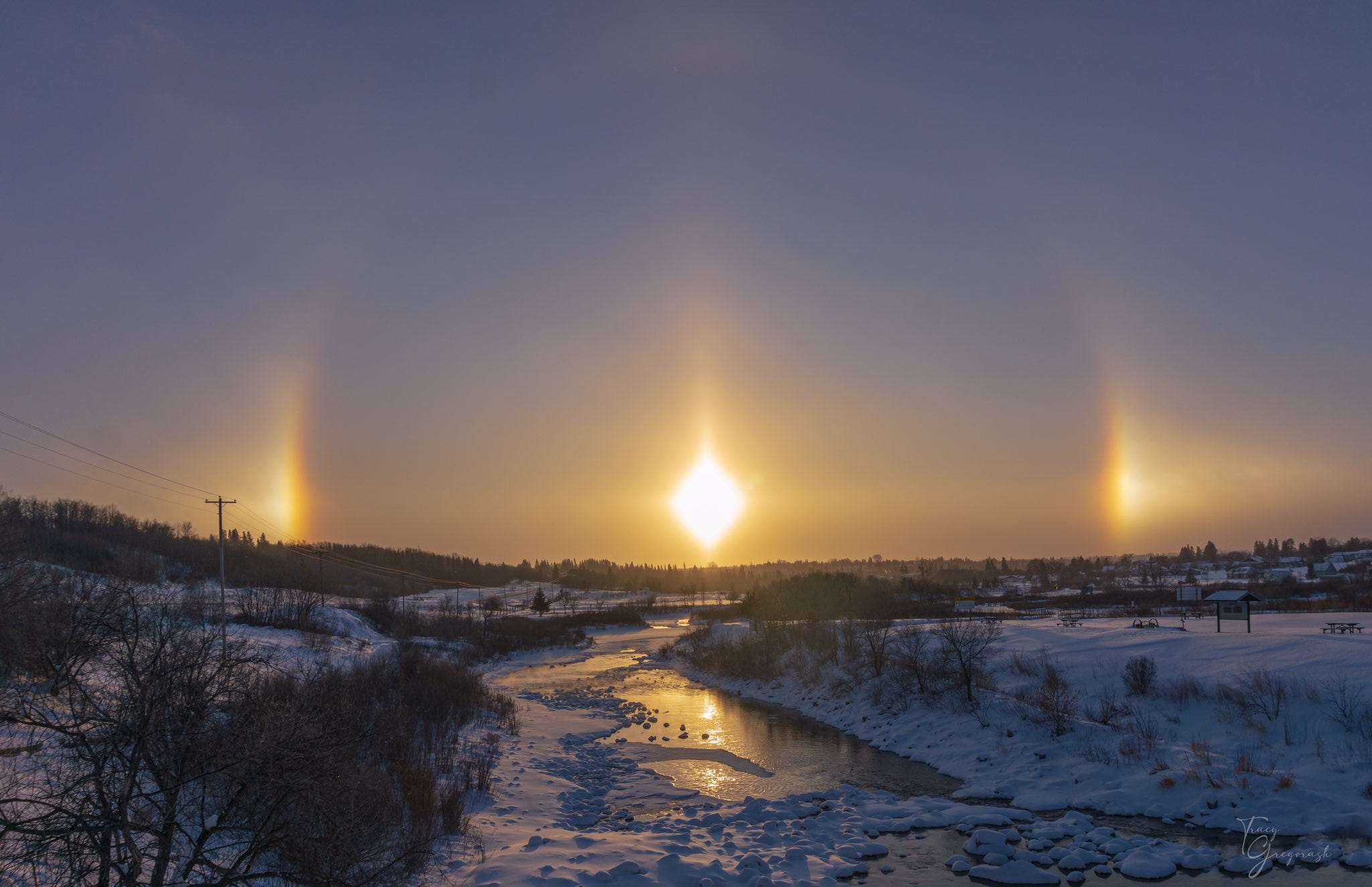 Sundogs and other atmospheric phenomena, explained.