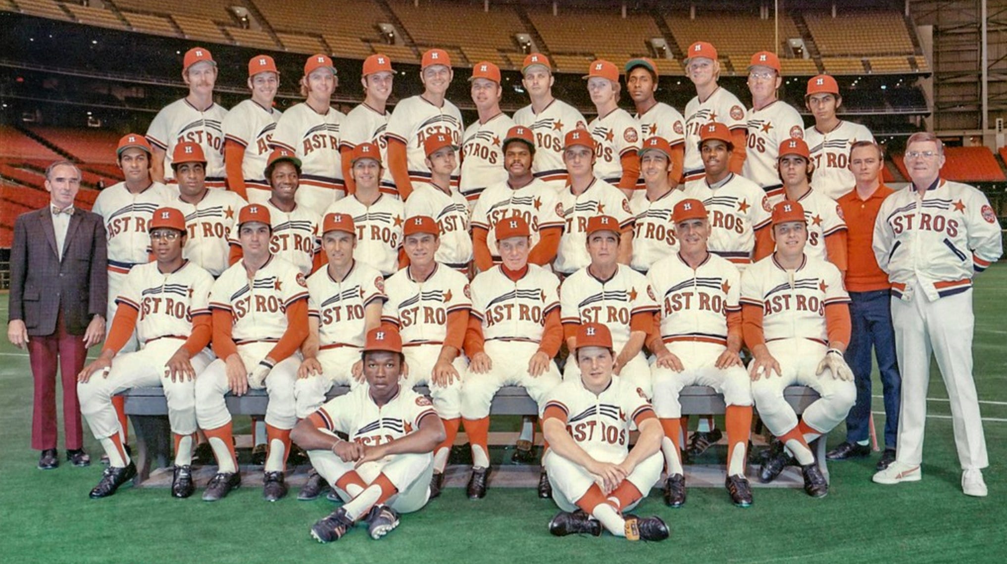Uni Watch Power Rankings: The Best Orange Uniforms
