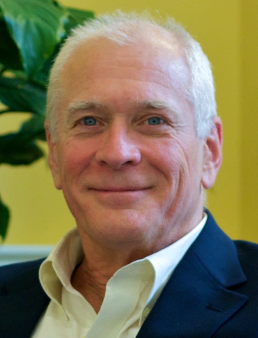 Roxanne Roberts's Instagram, Twitter & Facebook on IDCrawl