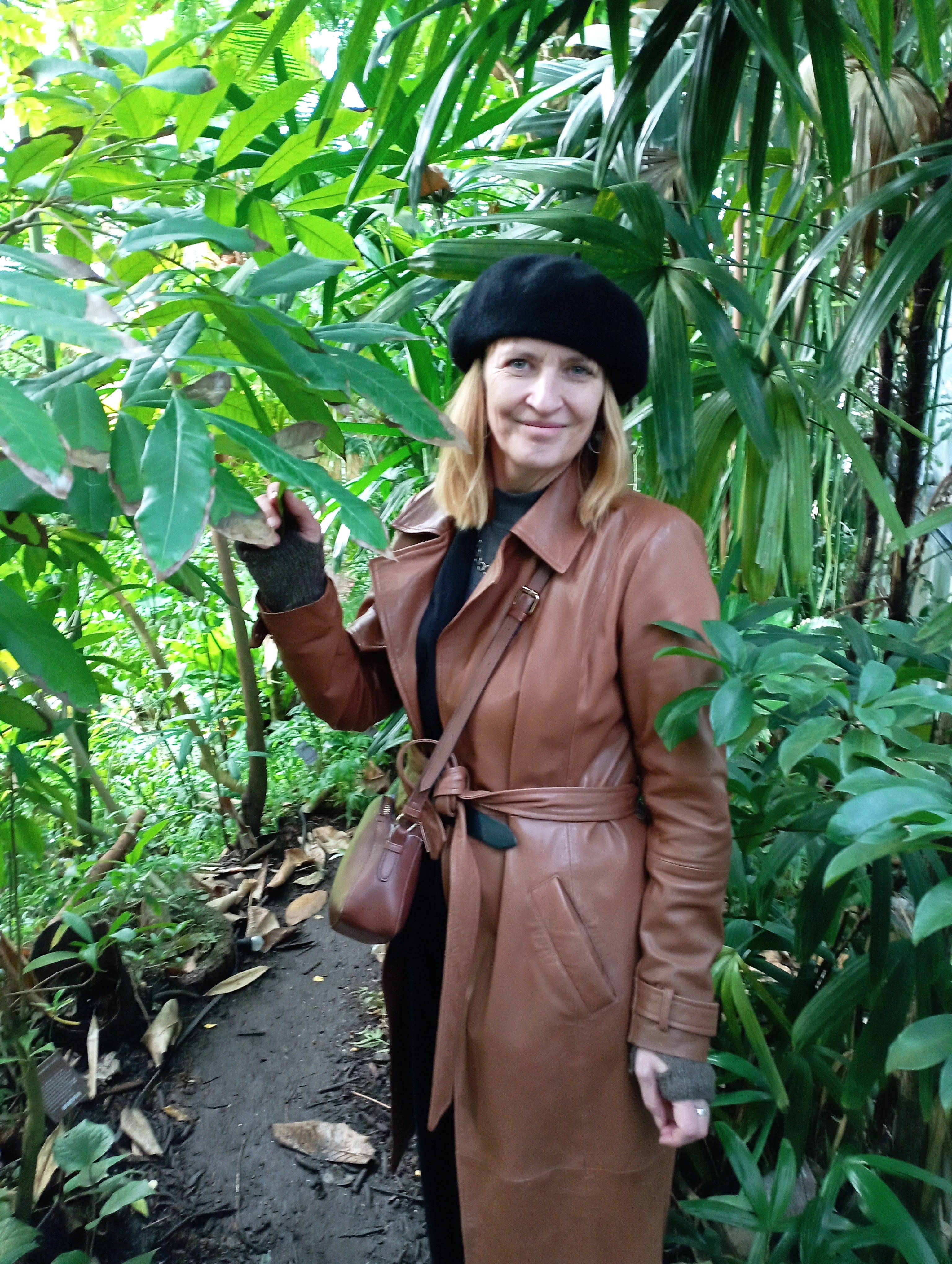 The start of a botanical adventure - Laurel Goss EnRoot