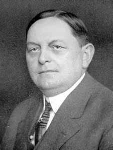 Political Figureheads and the Powers Behind Them