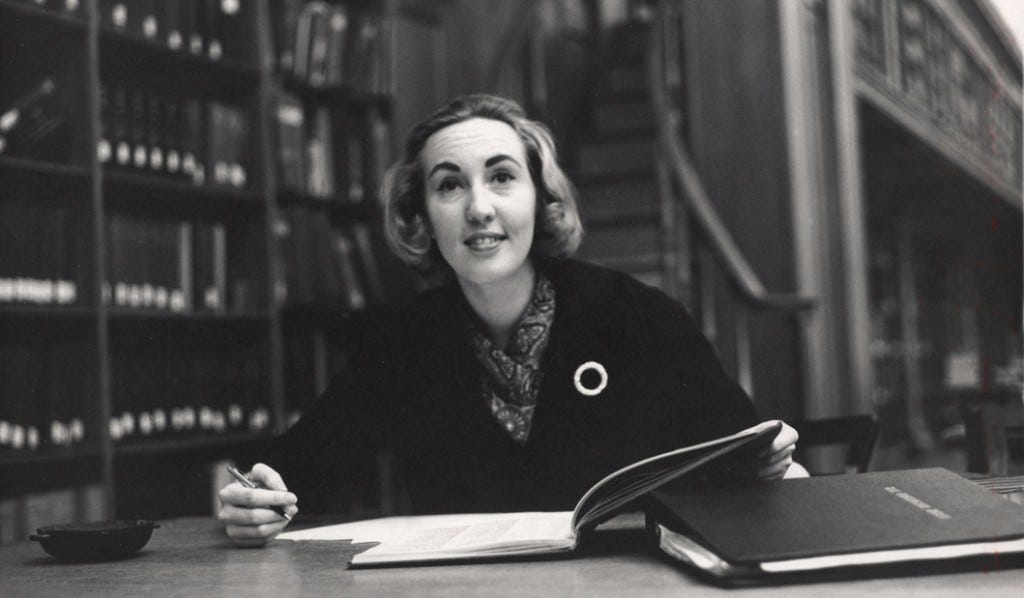 The Minto Pyramid Principle and the SCR Framework