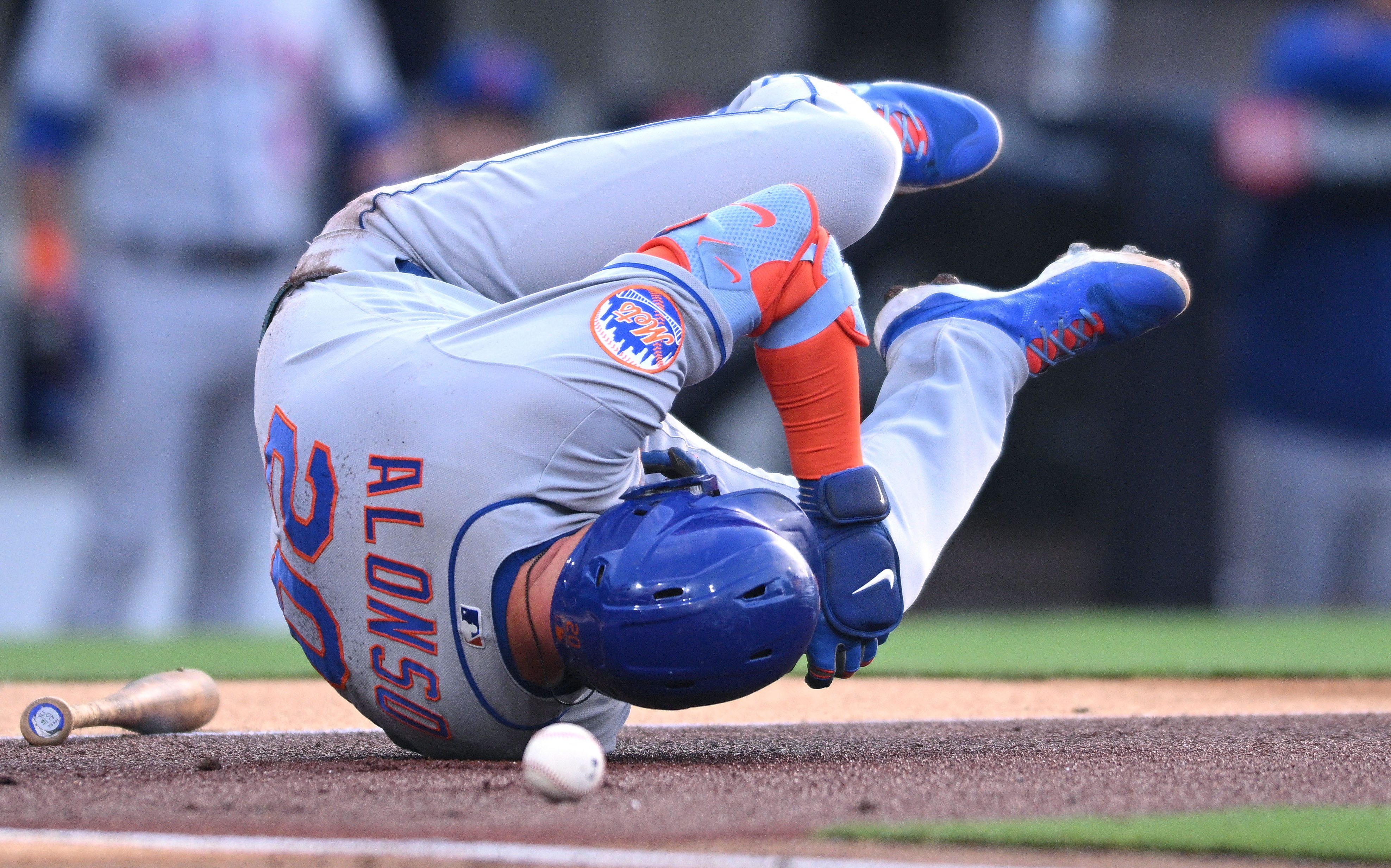 The Mets lost in more ways than one in a 7-0 clunker in San Diego