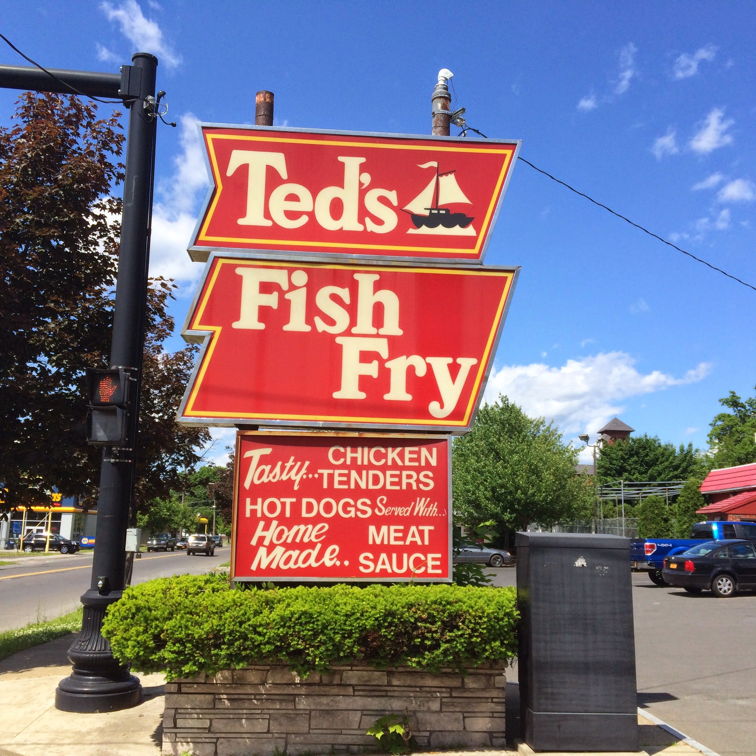 Vintage Arby's Closes, Yellow Wendy's Survives, Fish Fry Fades, Circus ...