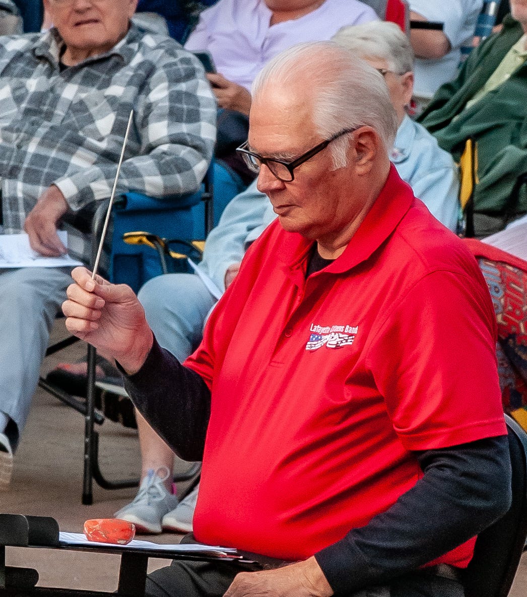 Bill Kisinger takes a bow after 32 years conducting Lafayette Citizens Band