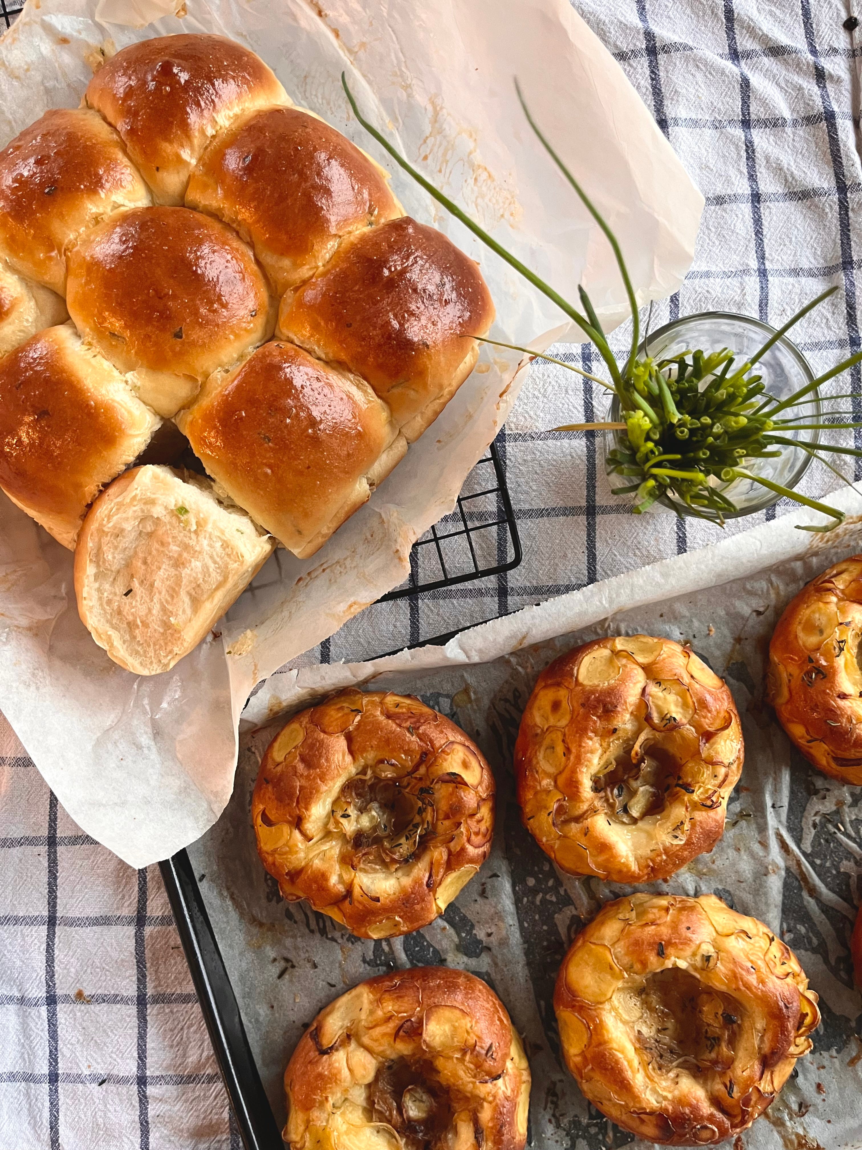 Kitchen Project #46: Potato buns - by Nicola Lamb