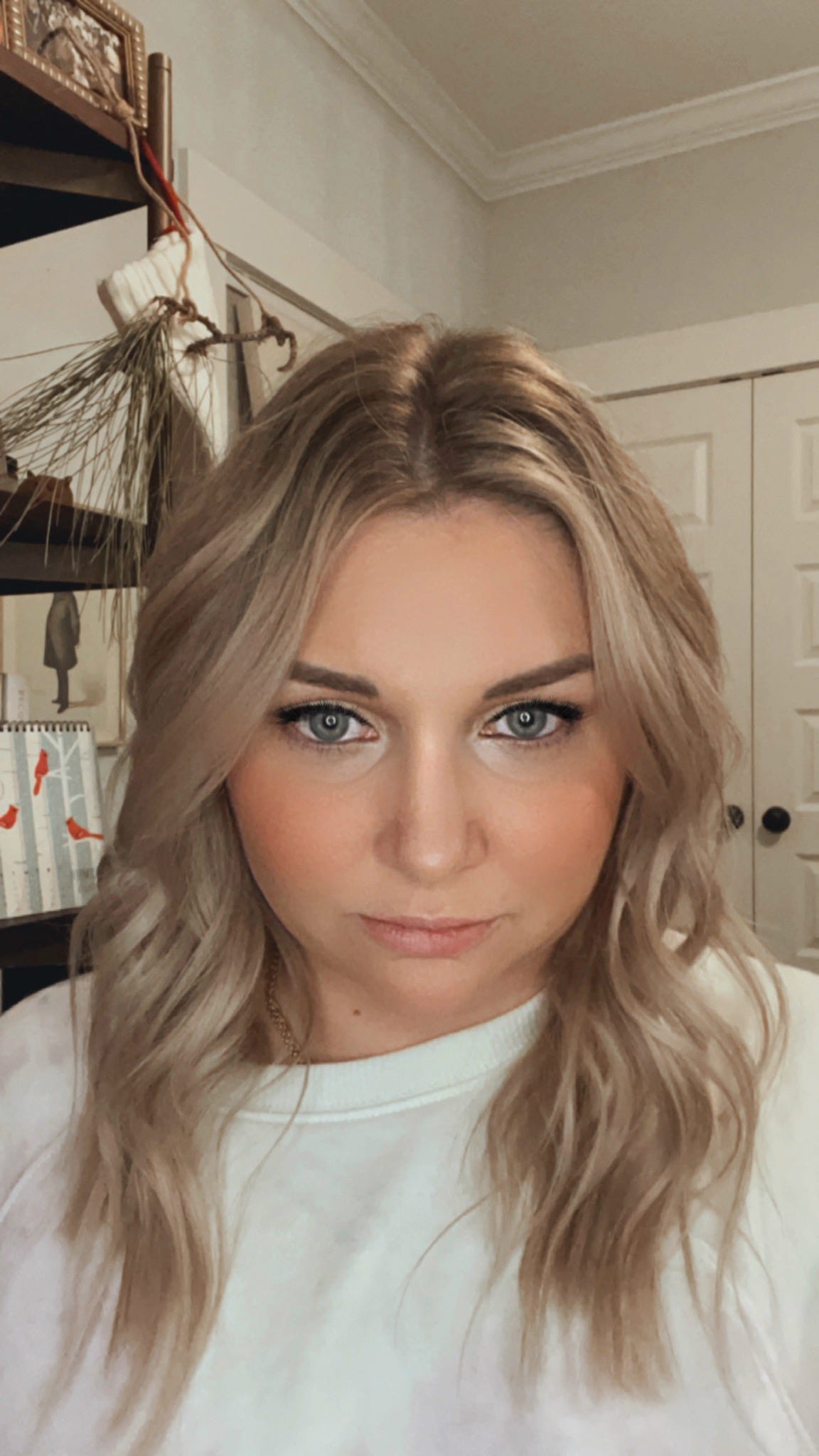 Jamie | @poursandpages | Substack